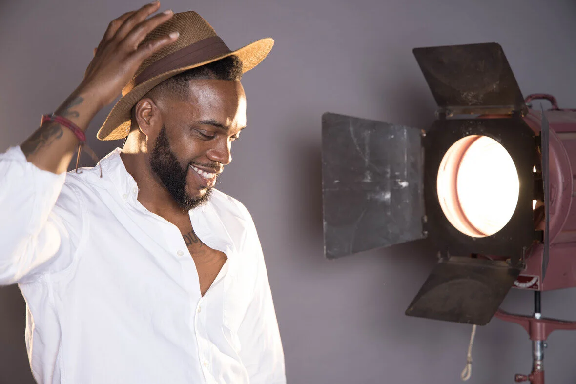 Fresh Artist Fridays: Stringz EMB