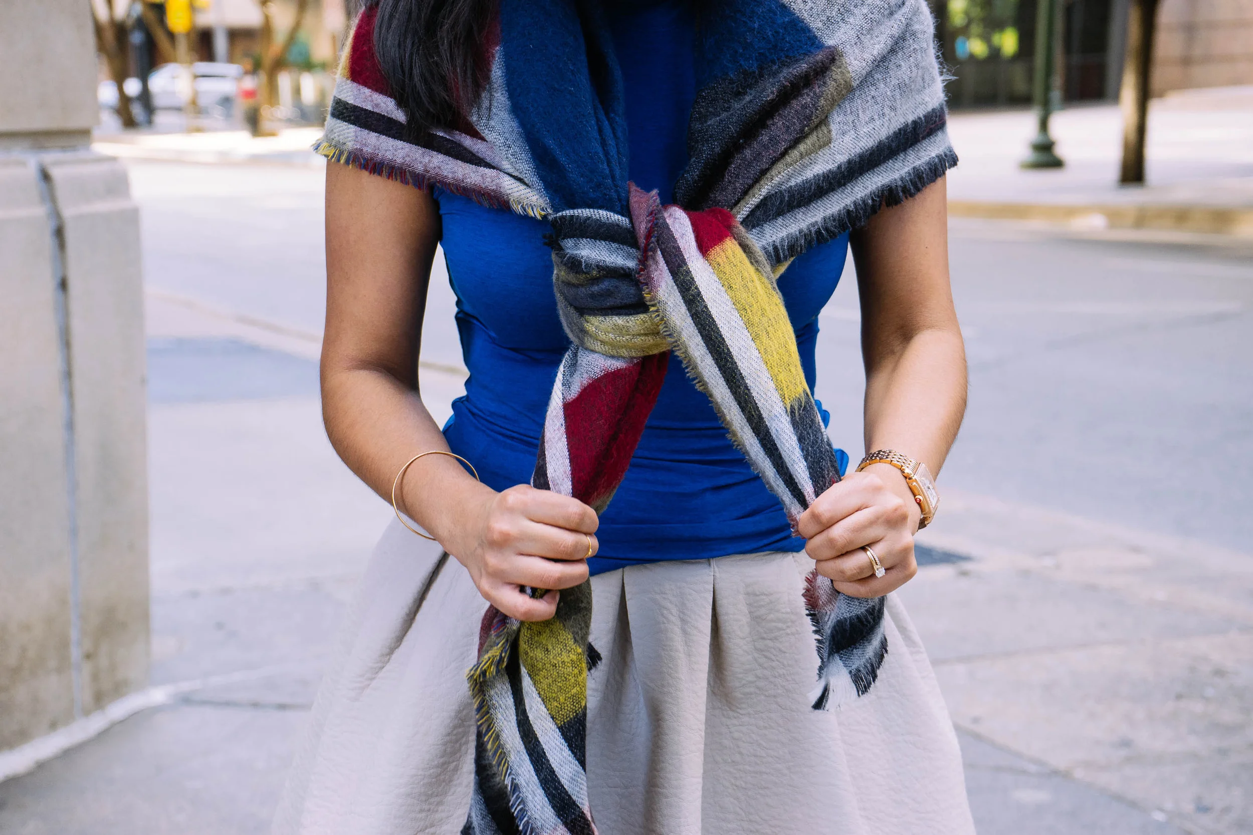 THE BEAUTY OF AN OVERSIZED SCARF — HIS+HER