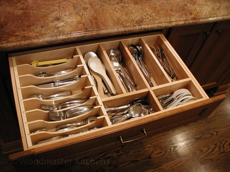 10 Smart Kitchen Storage Solutions | Woodmaster Kitchens