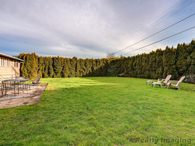 Classic Argay Daylight Ranch — Urban Nest Realty