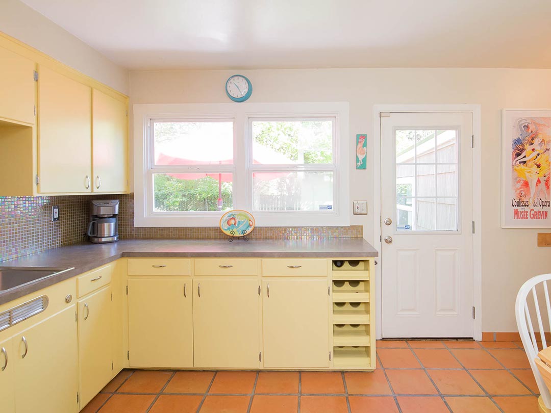 Radiant & Regal South Tabor Ranch — Urban Nest Realty