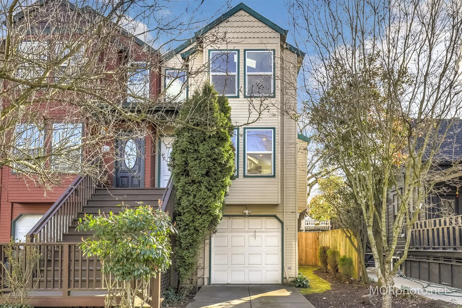 Sunny Boise-Eliot End-unit Rowhome — Urban Nest Realty