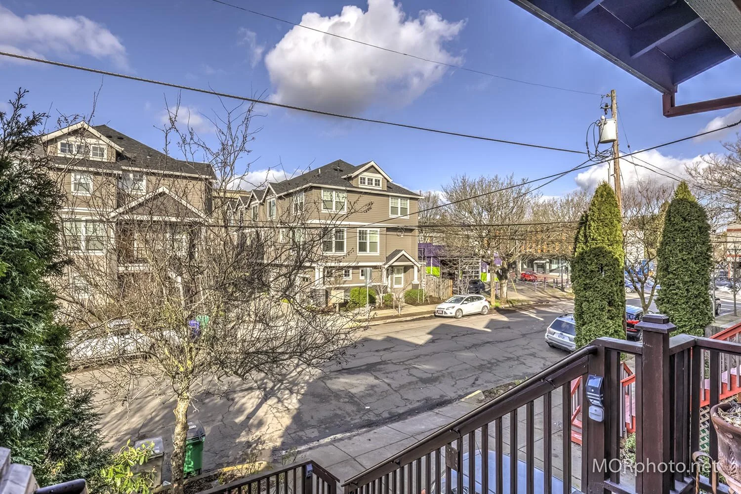 Sunny Boise-Eliot End-unit Rowhome — Urban Nest Realty