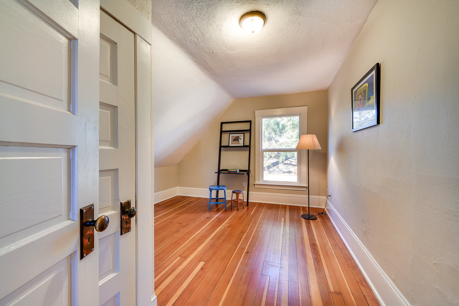 Classic Clinton/Division Old Portland Foursquare — Urban Nest Realty