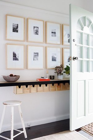 Inspiration for a small entrance — 3A DESIGN STUDIO