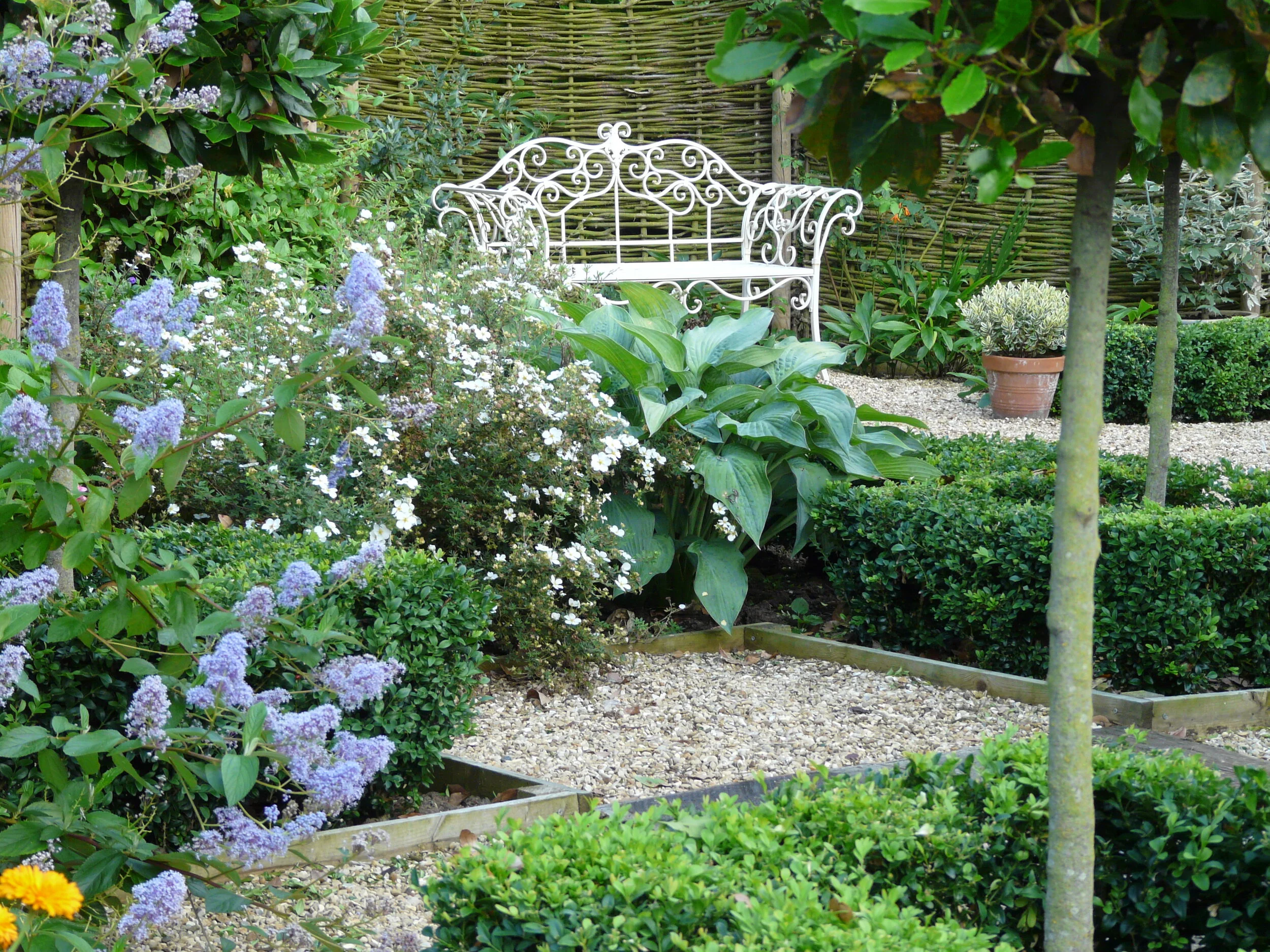 Portfolio — Guy Petheram Garden Design