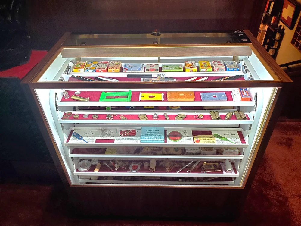 Gallery — Spin Display