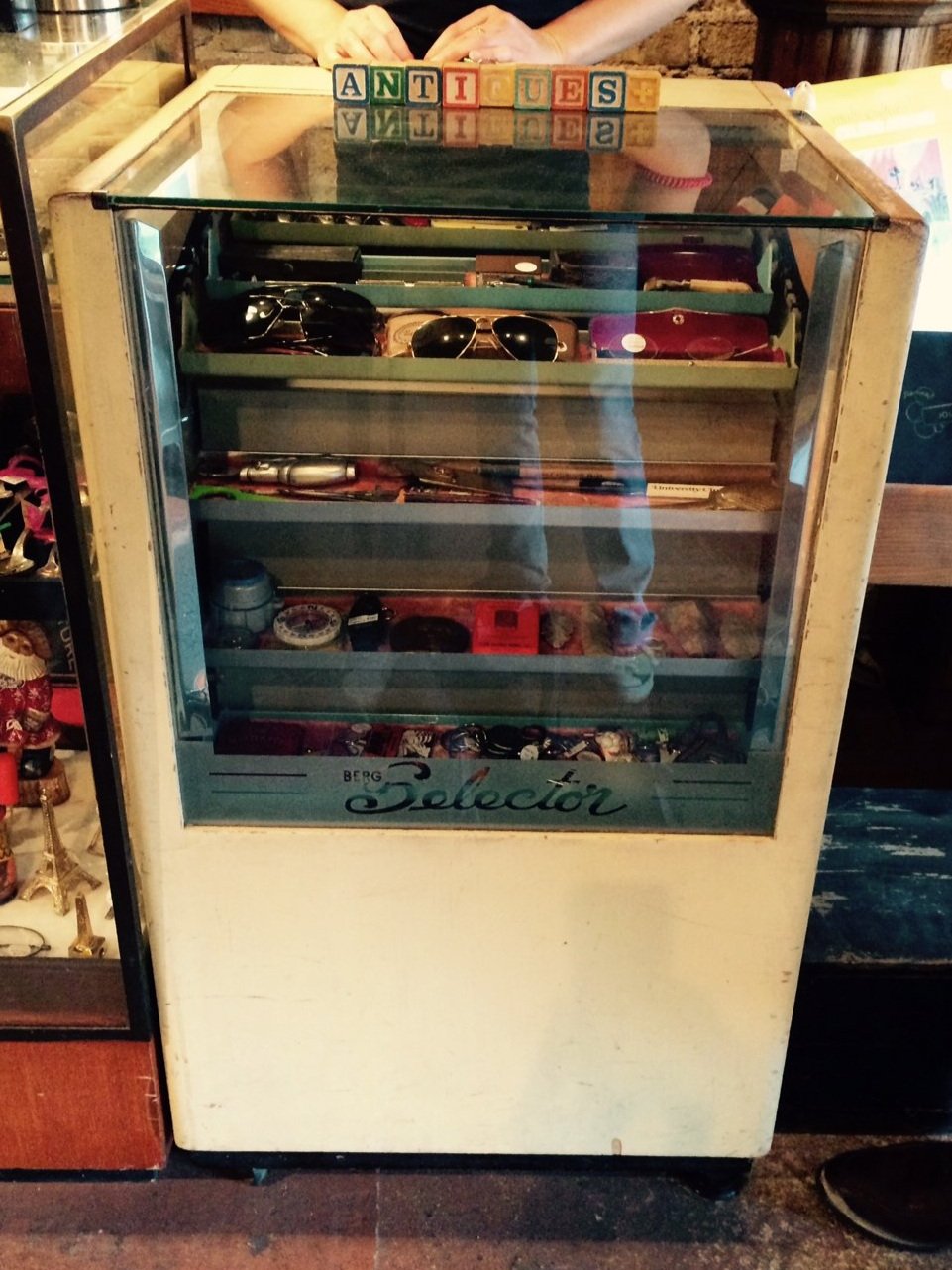 Gallery — Spin Display