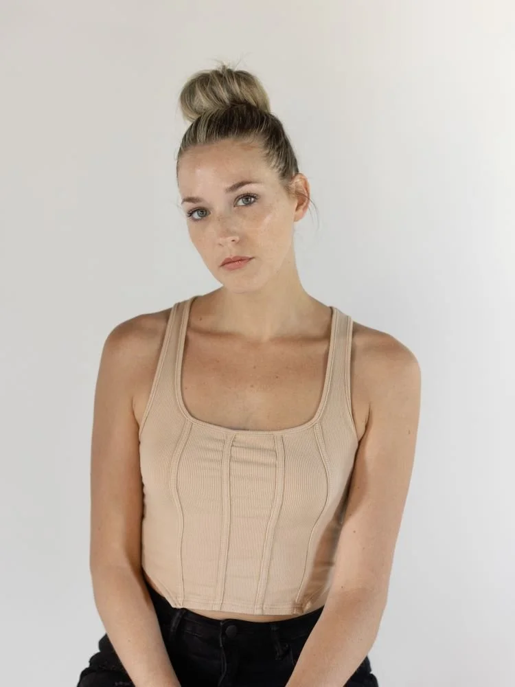 Amanda Fleming — JEA MODELS