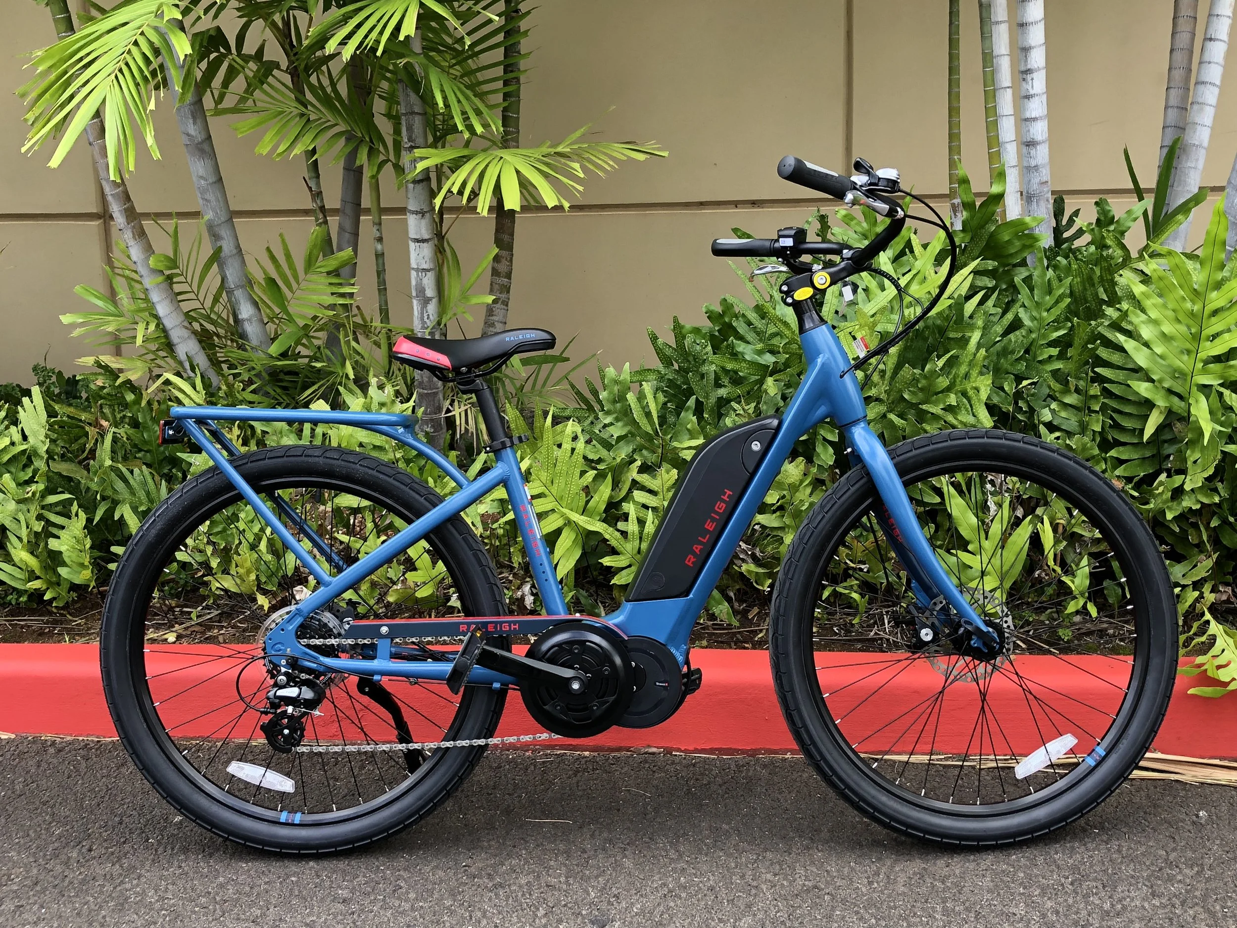 New Raleigh & iZip Bikes! — Ebikes Hawaii