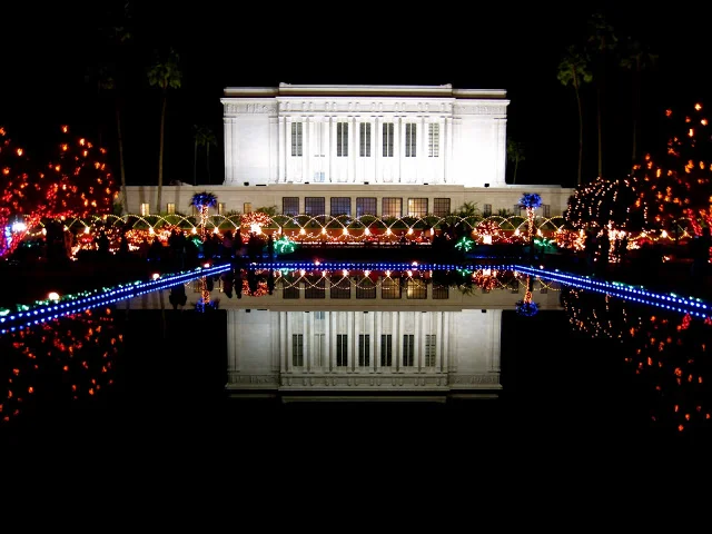Christmas in Arizona — Finding the Extraordinary in the Ordinary