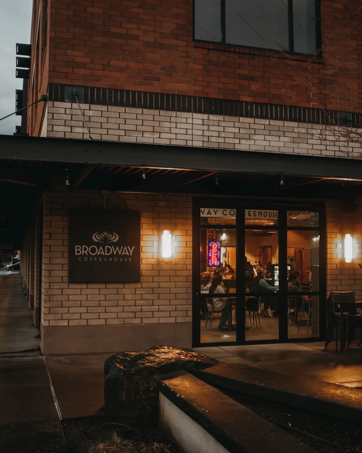 Broadway Coffeehouse