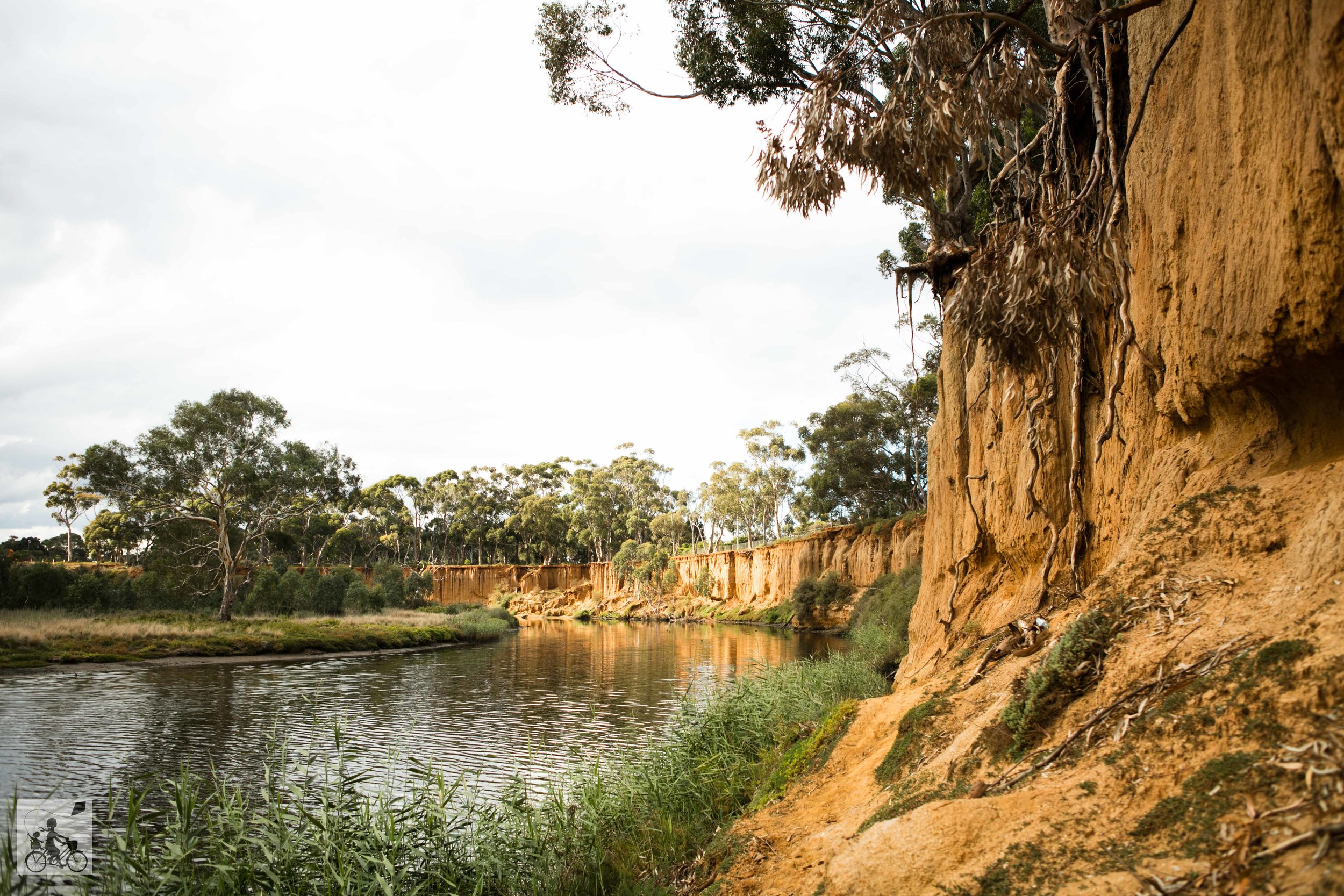 k road cliffs, werribee