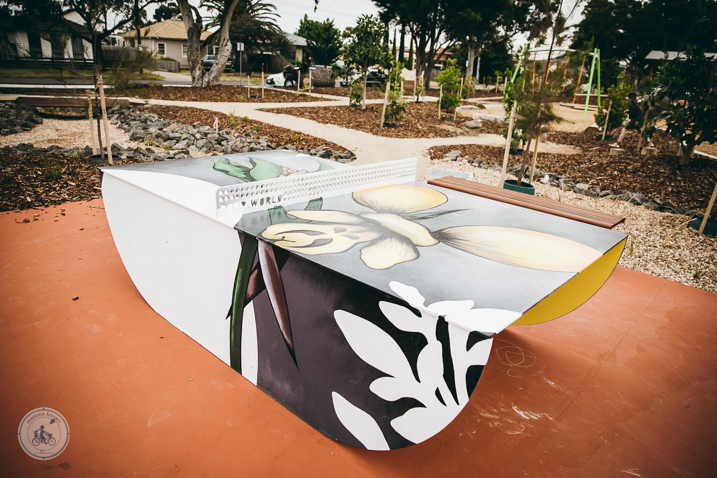 curlew community park, laverton