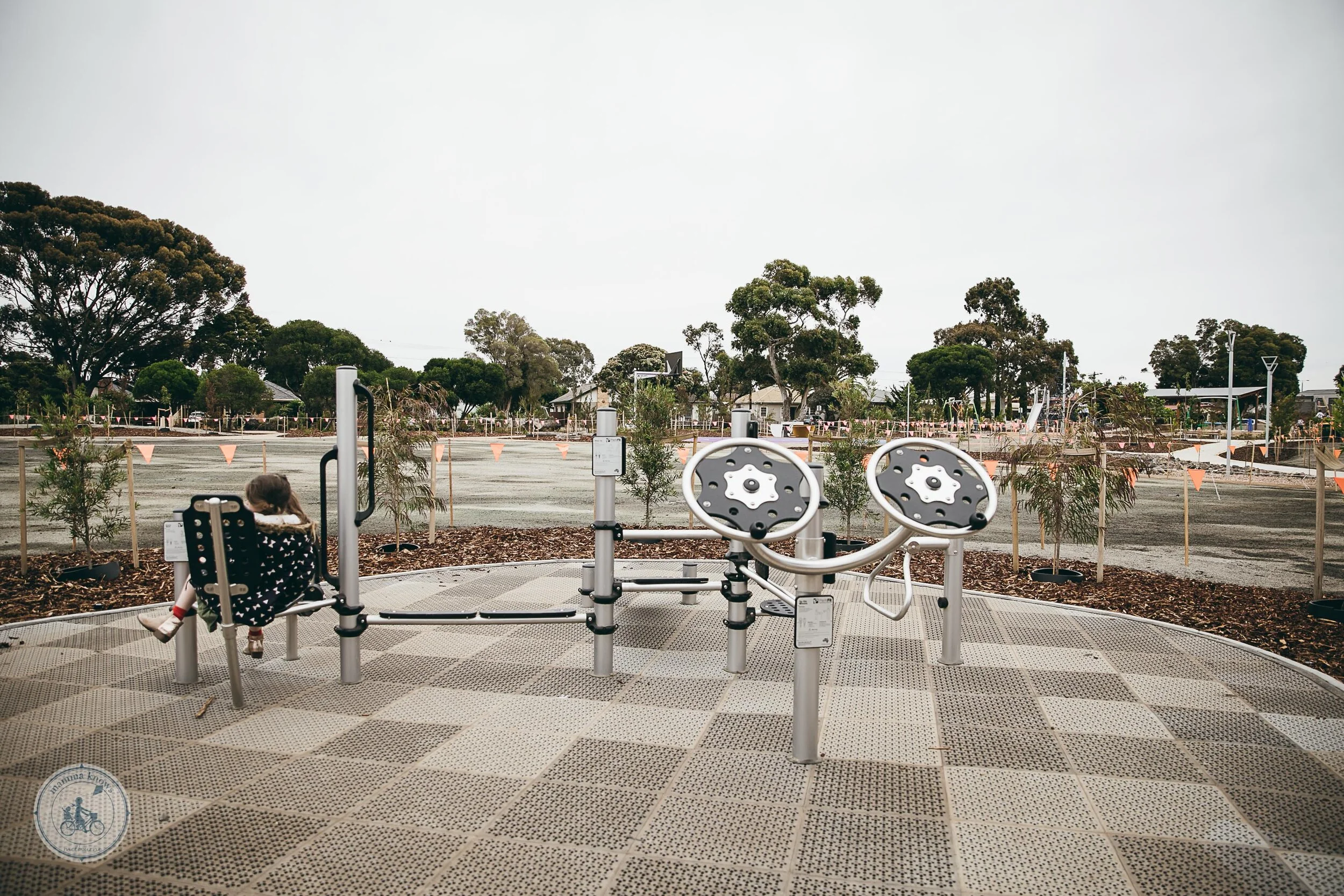 curlew community park, laverton