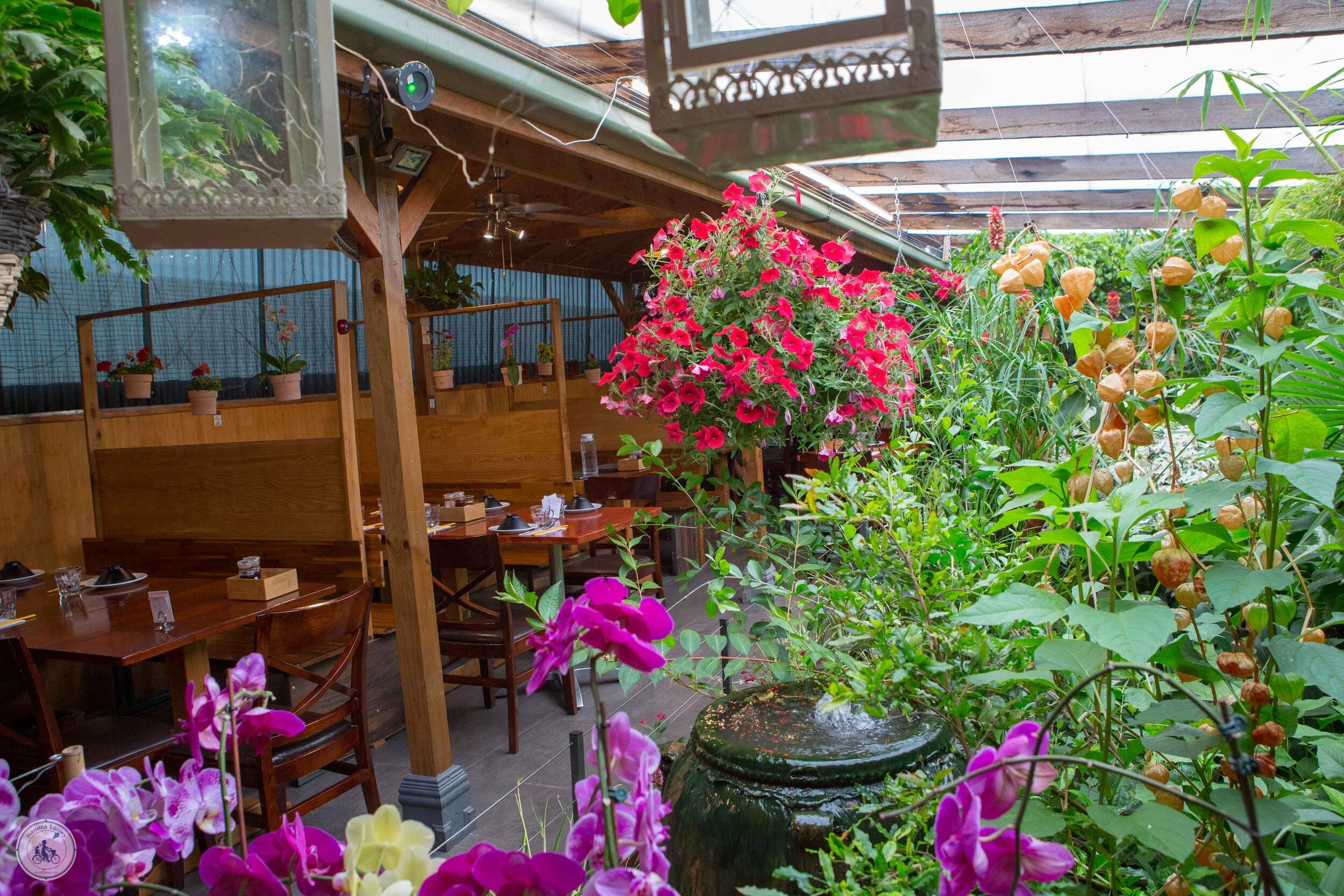 blue bamboo restaurant and cafe, braybrook