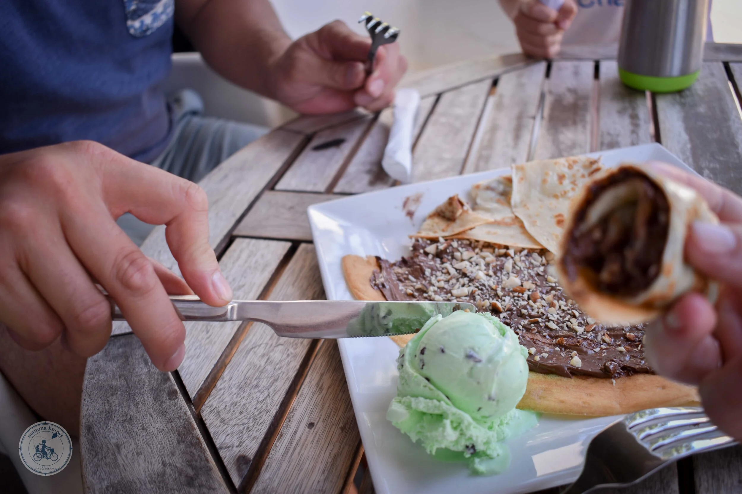 cravin' crepes, maribyrnong