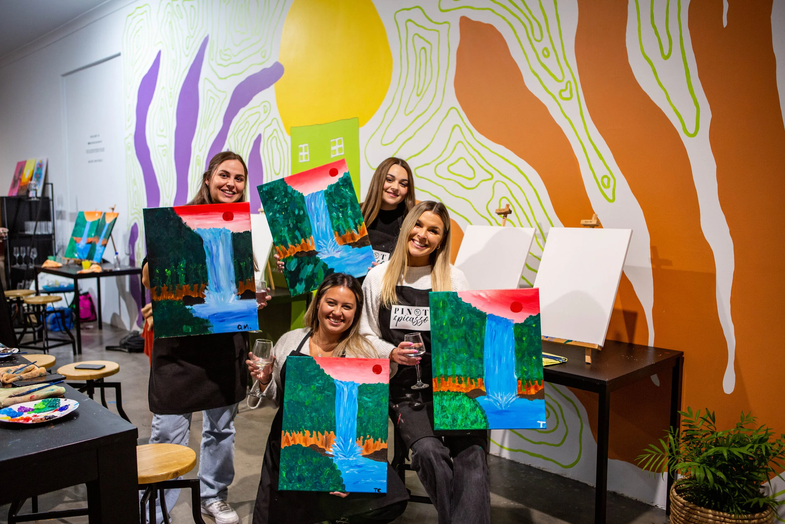 pinot and picasso - sip and paint, yarraville