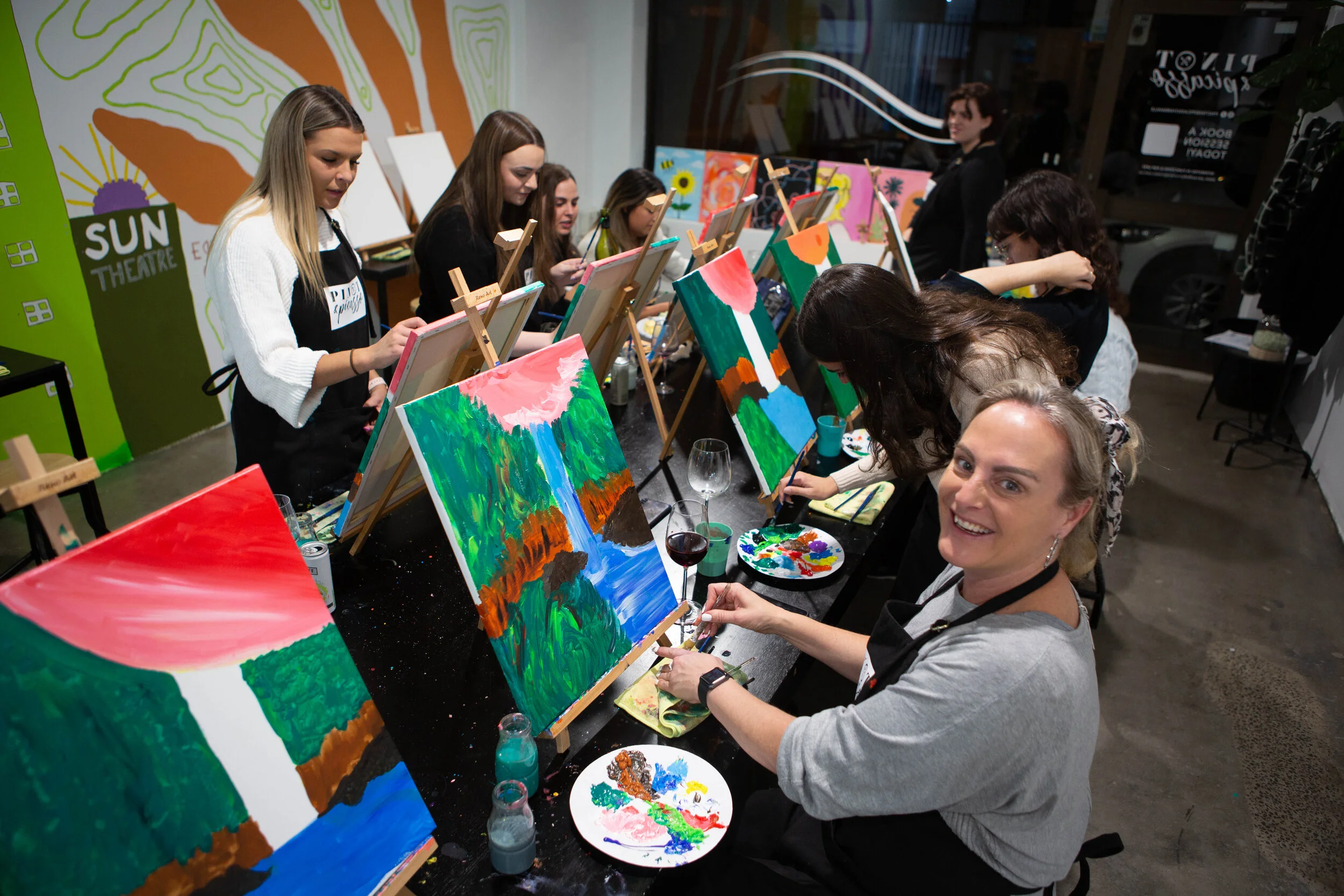 pinot and picasso - sip and paint, yarraville