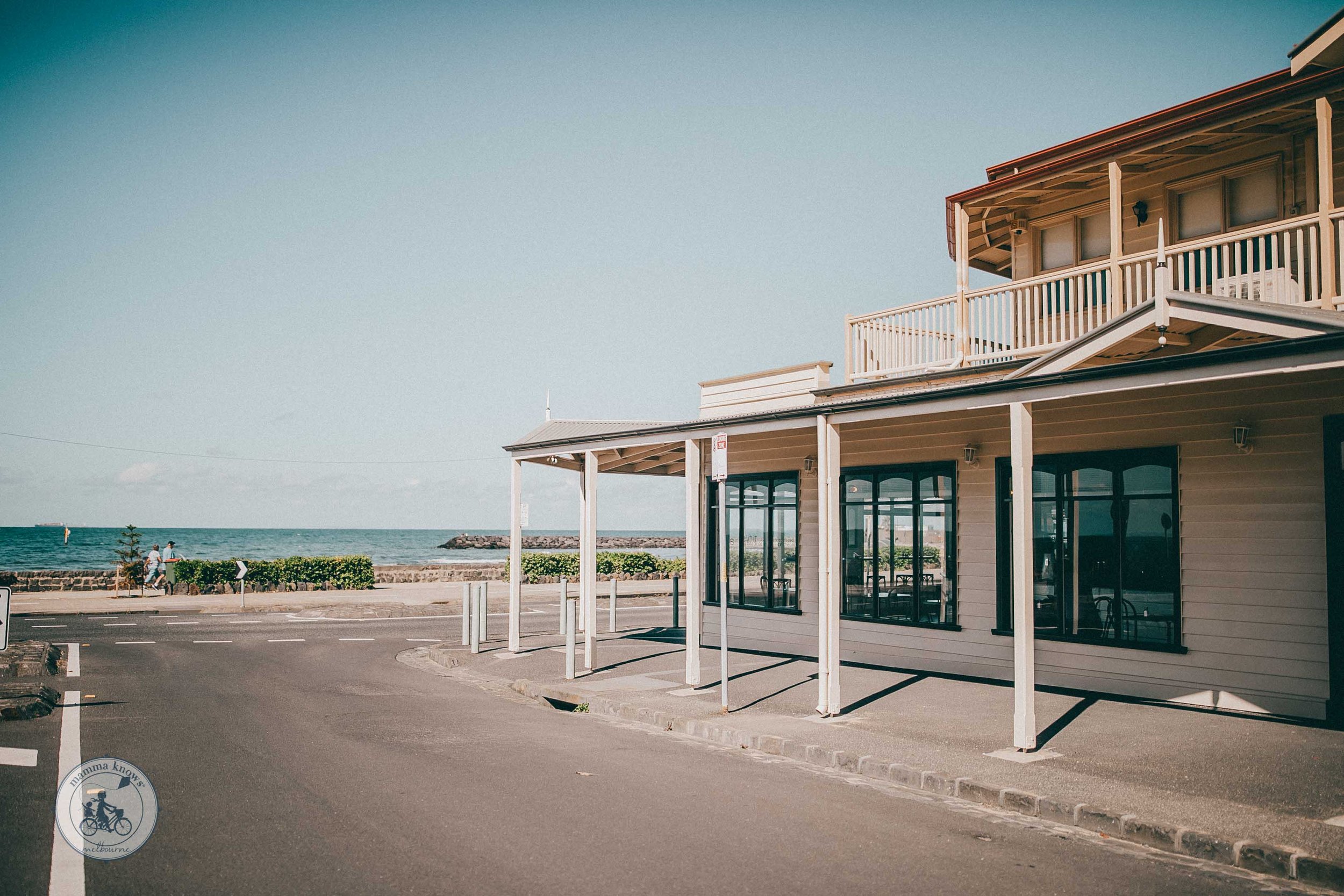 Fifi's by the Beach, Williamstown Beach