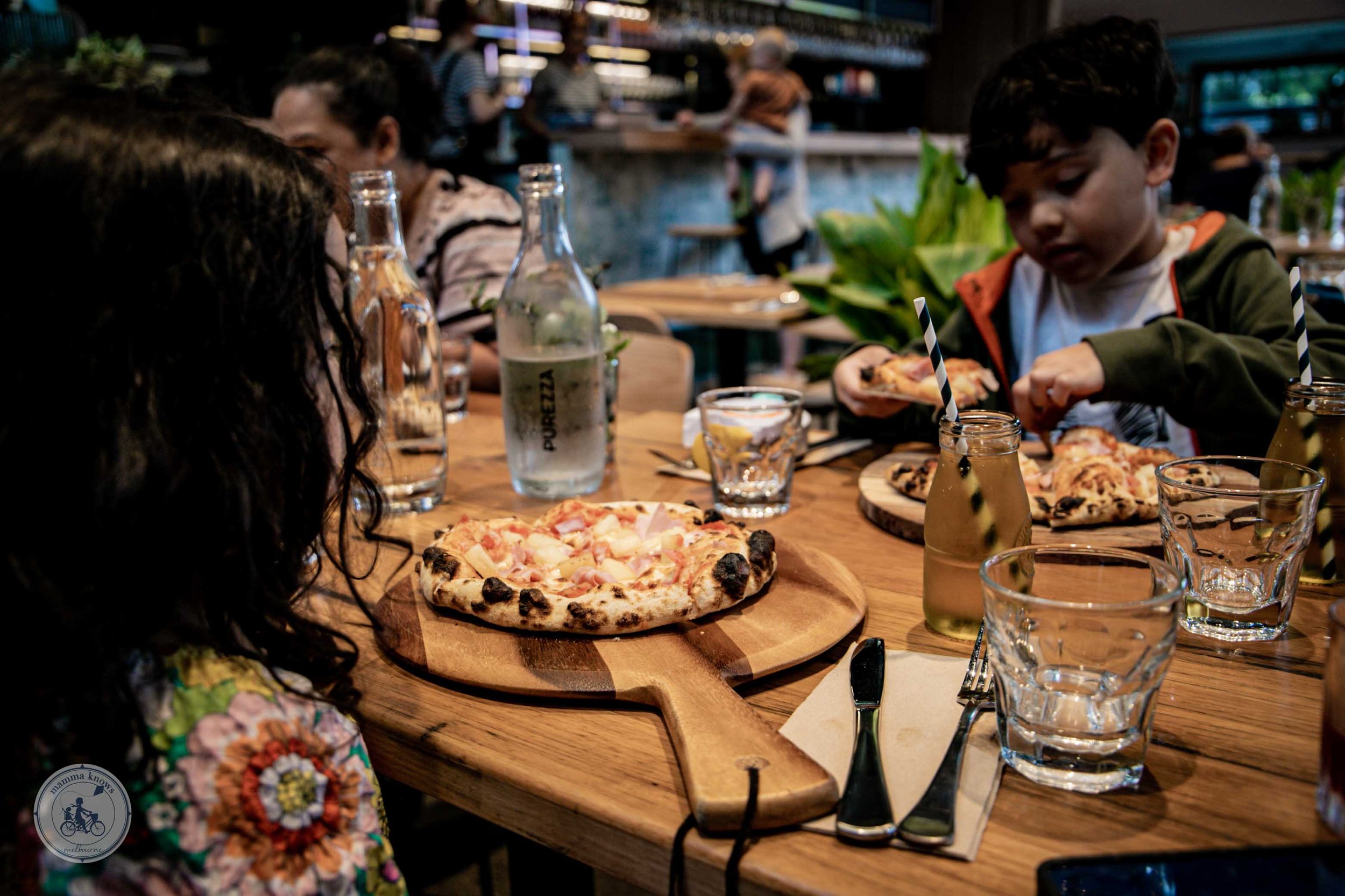 Campground Kitchen, Braybrook - mamma knows west