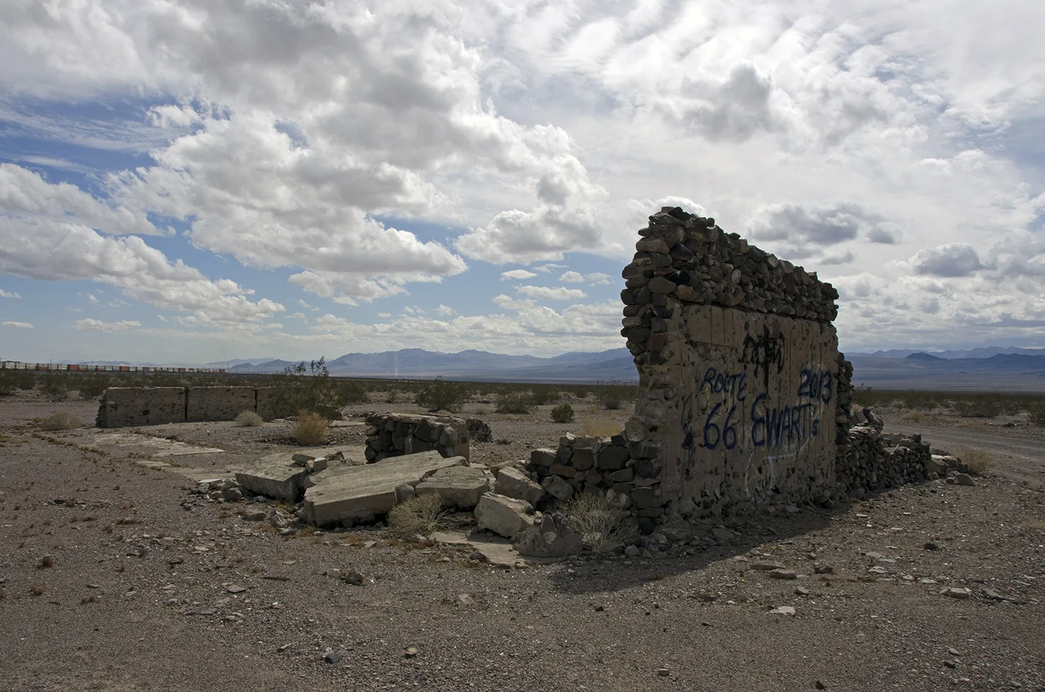 Rt 66 - Siberia, Cal — Cali49