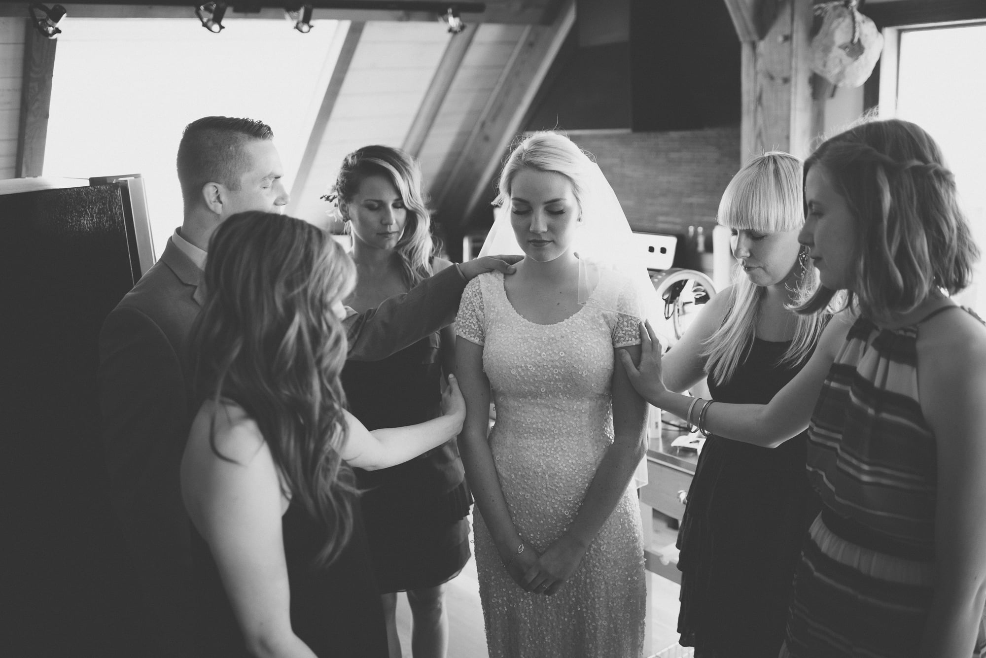 Russell + Disa Vancouver Island — Sara Rogers Photography