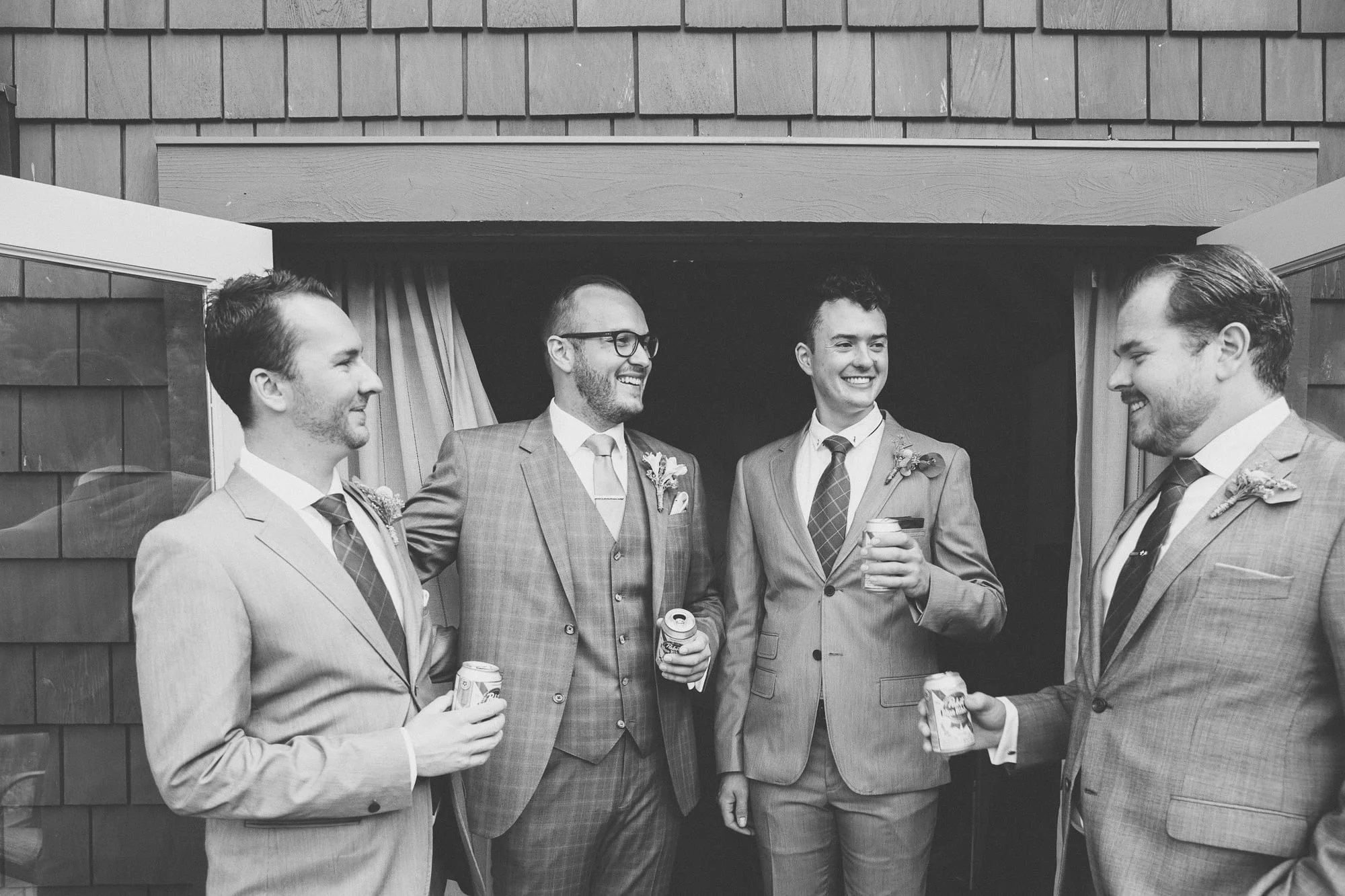 Russell + Disa Vancouver Island — Sara Rogers Photography