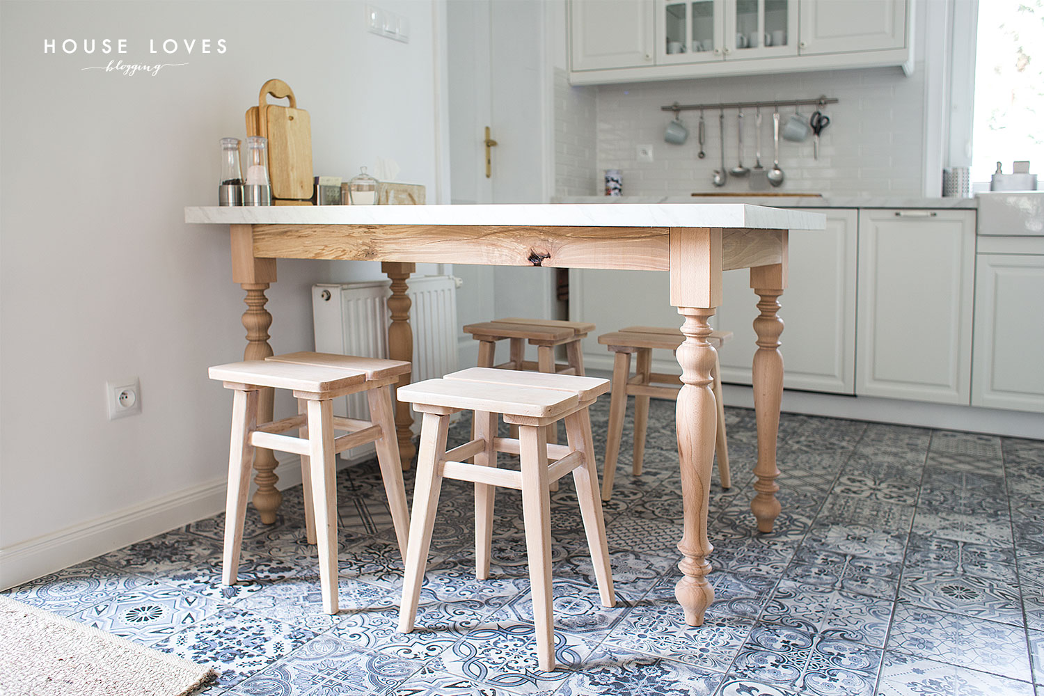 Projekt BLUEWOOD - Drewniany Stół z 'Marmurowym' Blatem - DIY - — HOUSE ...