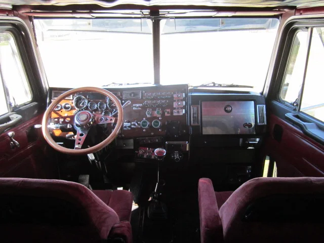 Peterbilt 379 Interior