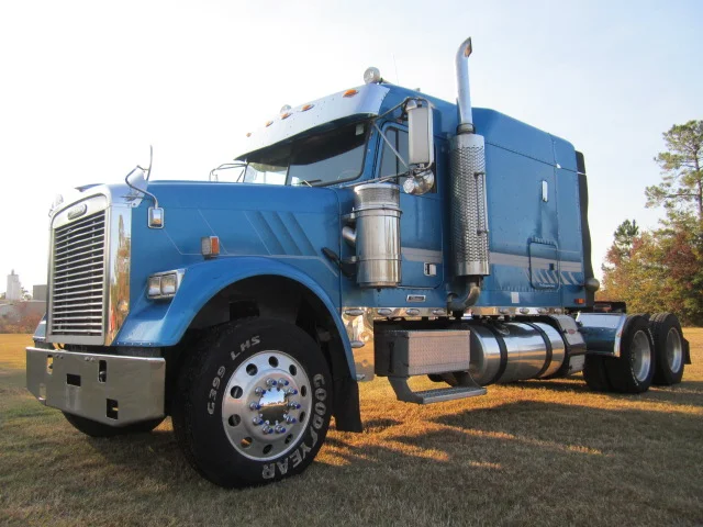 Freightliner Classic Show Truck