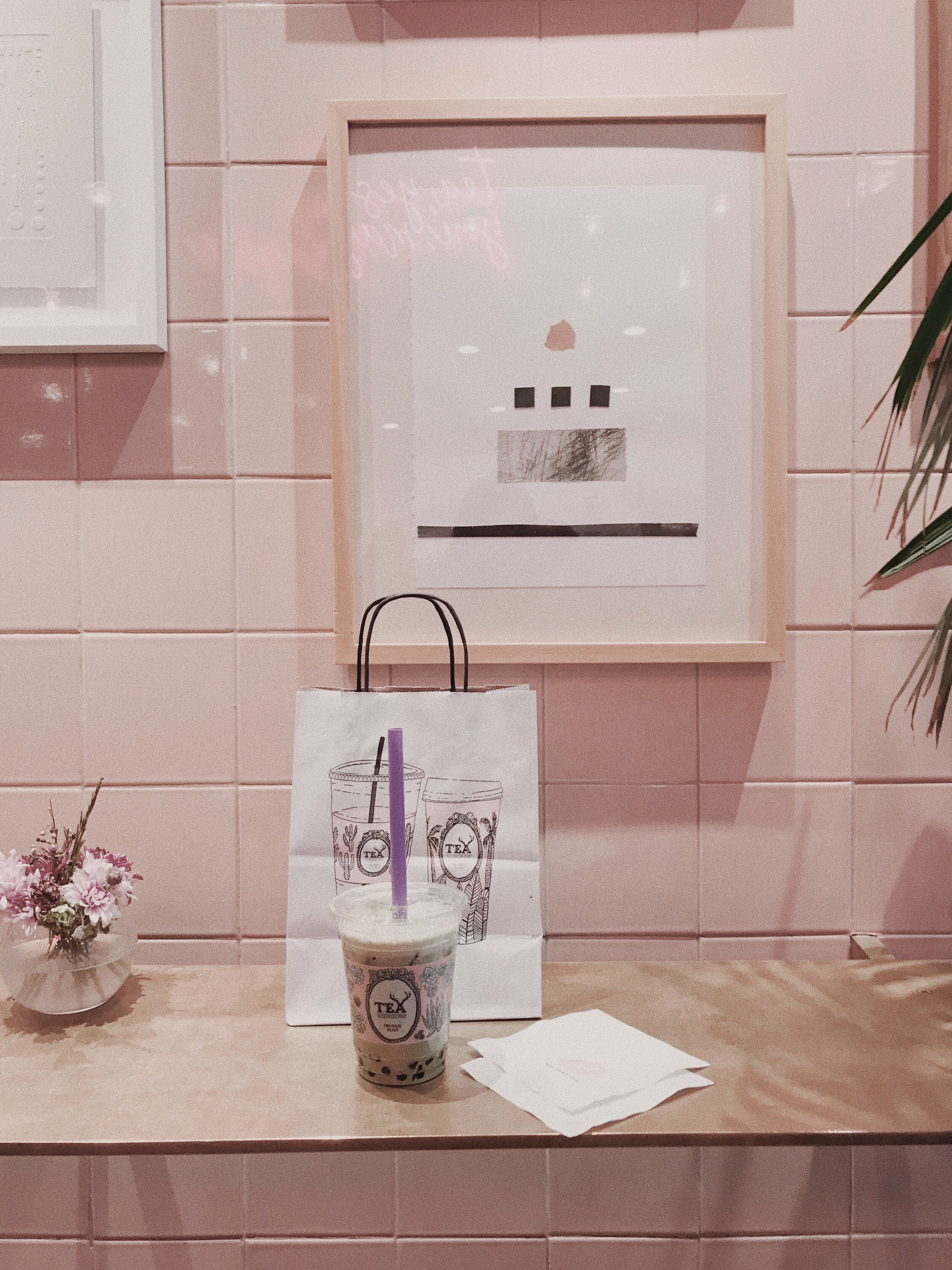 About — Hello Lovely Living