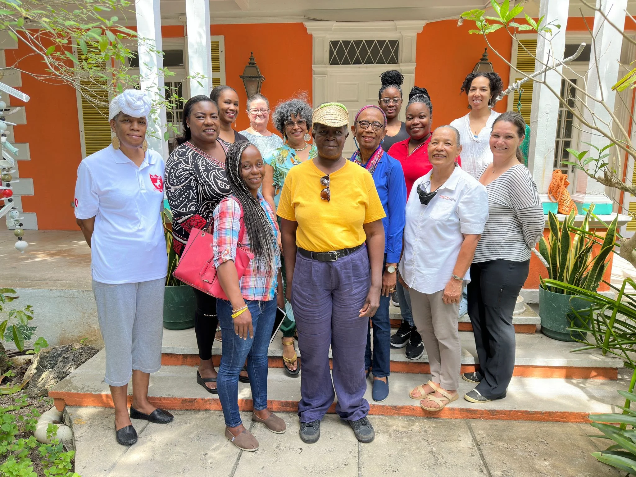 STRAW — CREATIVE NASSAU - Bahamas to the world from the inside out