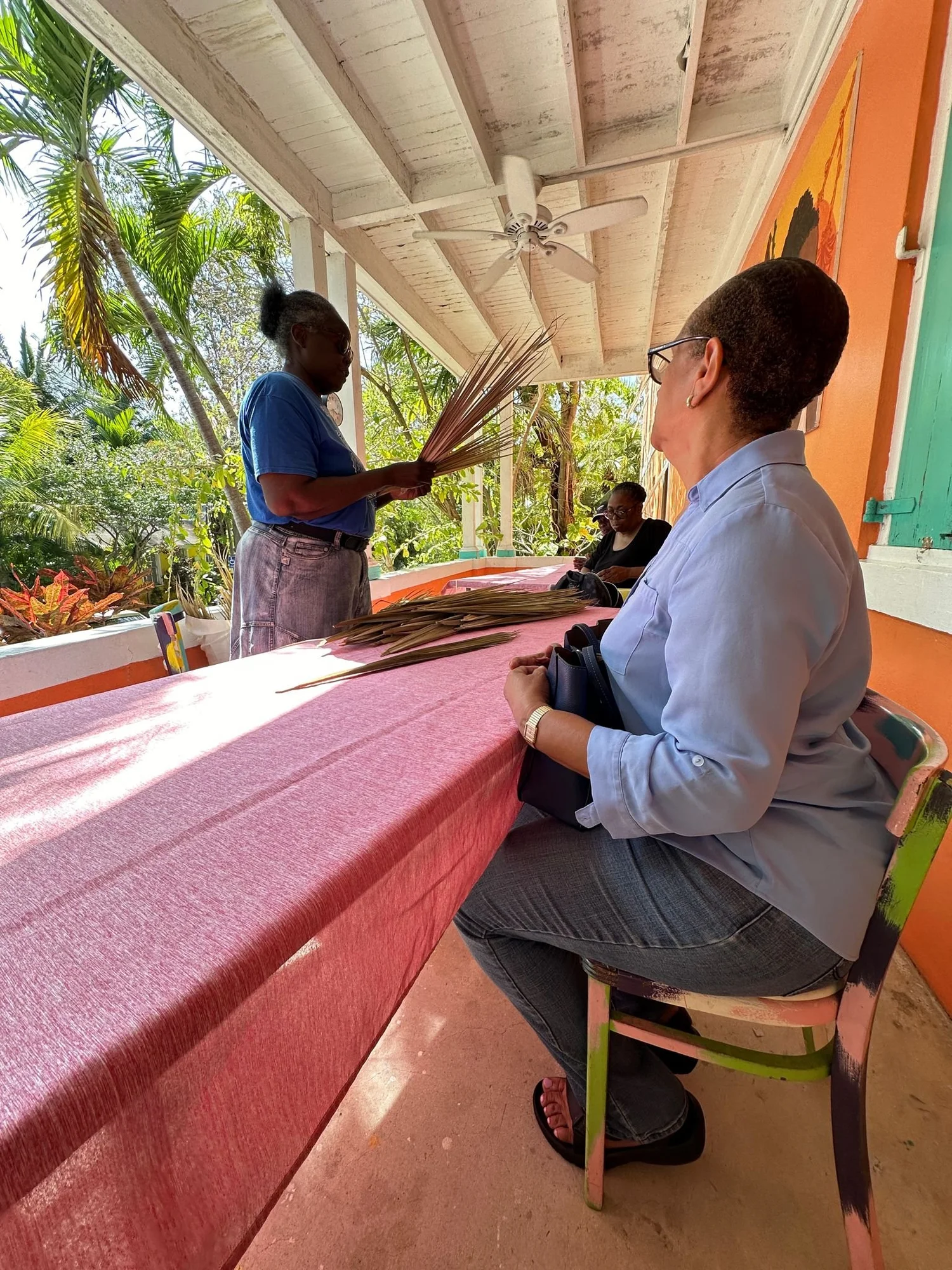 STRAW — CREATIVE NASSAU - Bahamas to the world from the inside out