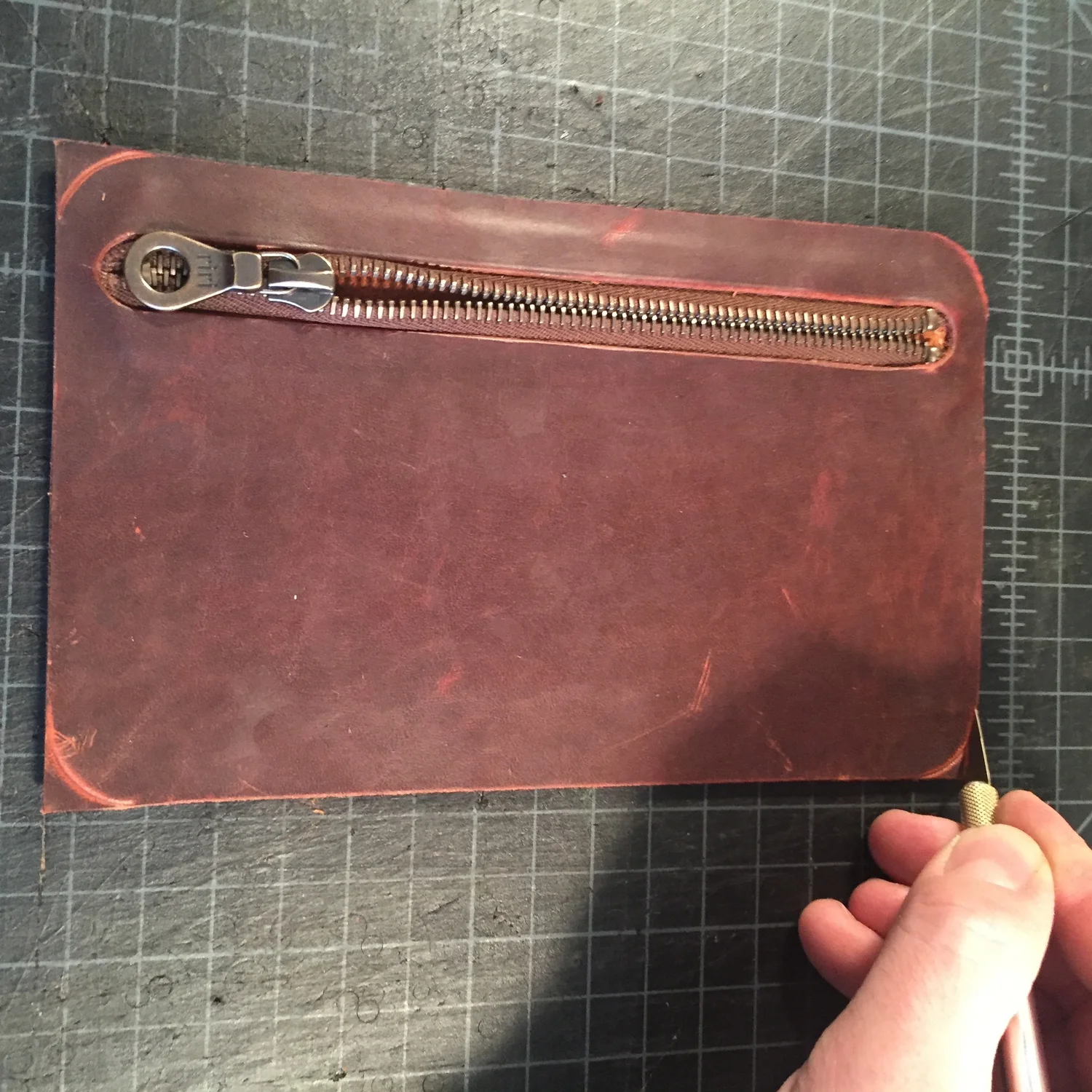 Installing a zipper. — ZeeBee Leather