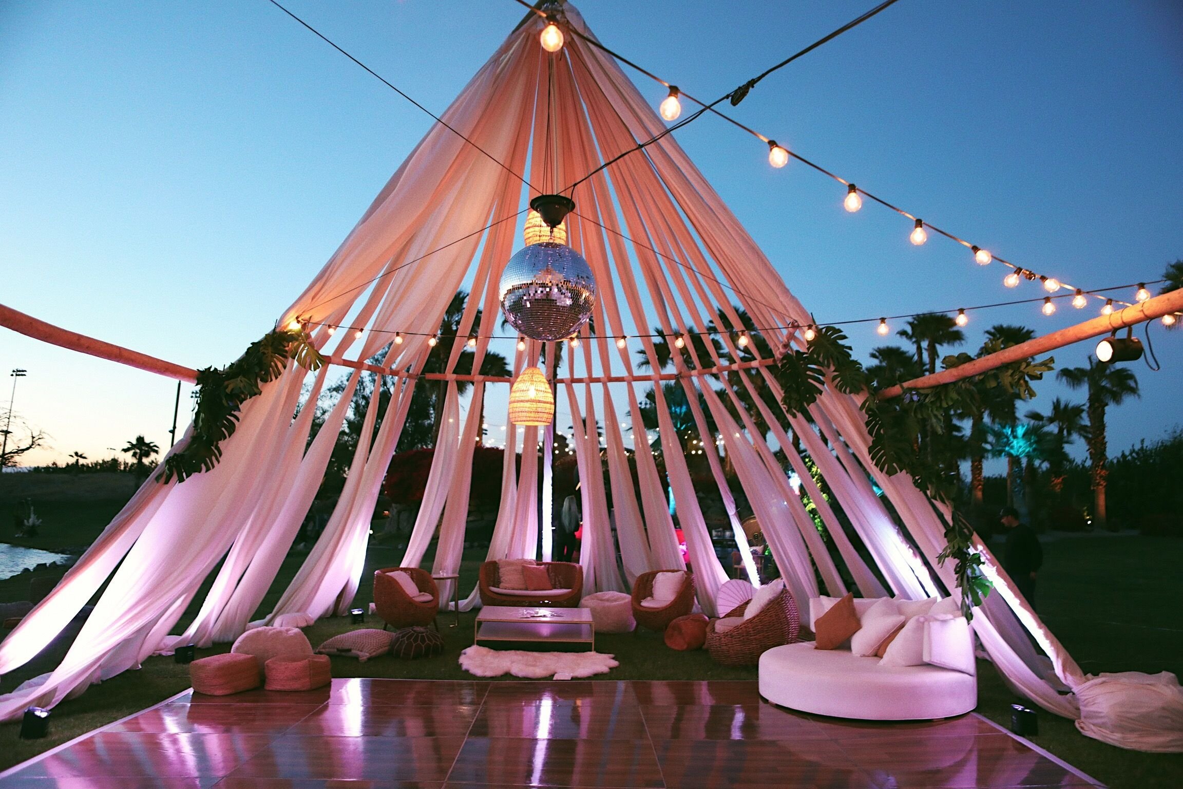 ROCKDIMENSION - Party Planning & Design Agency