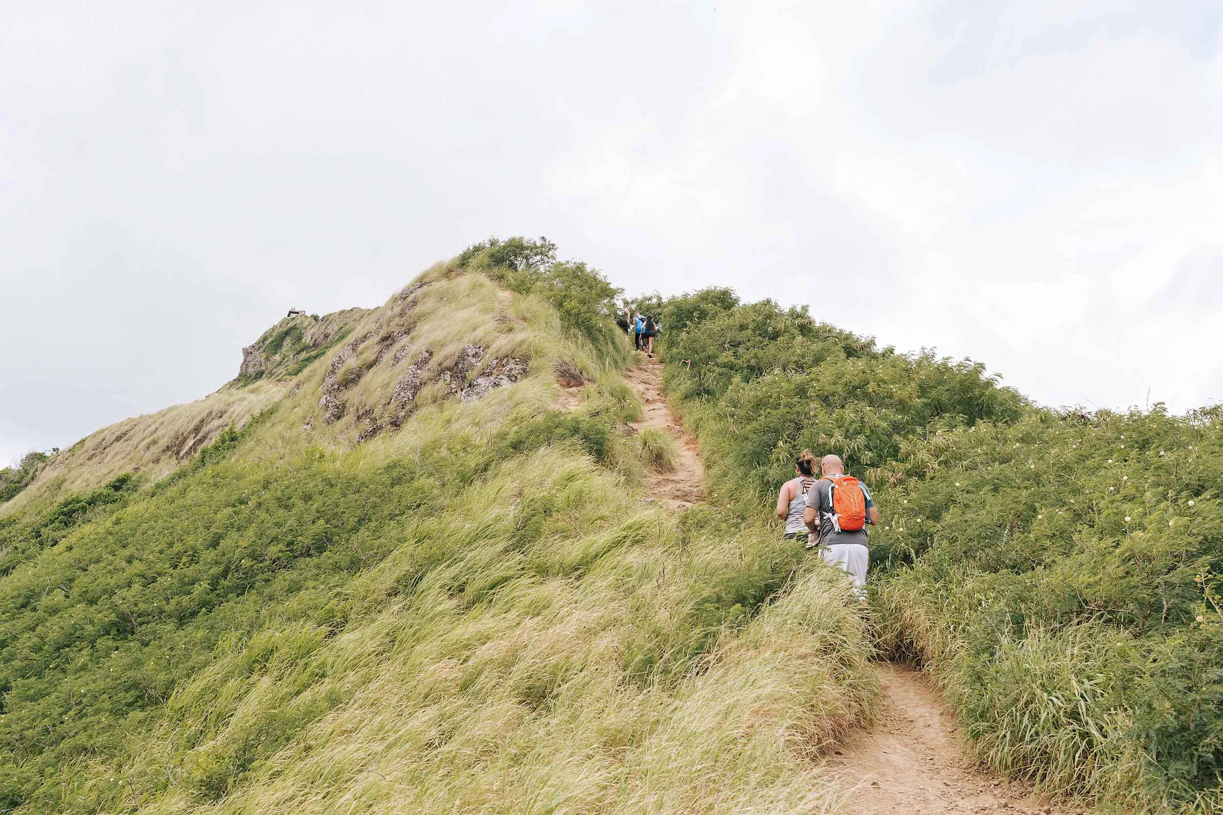 A Guide to the Lanikai Pillbox Hike in Oahu, Hawaii — ckanani luxury ...