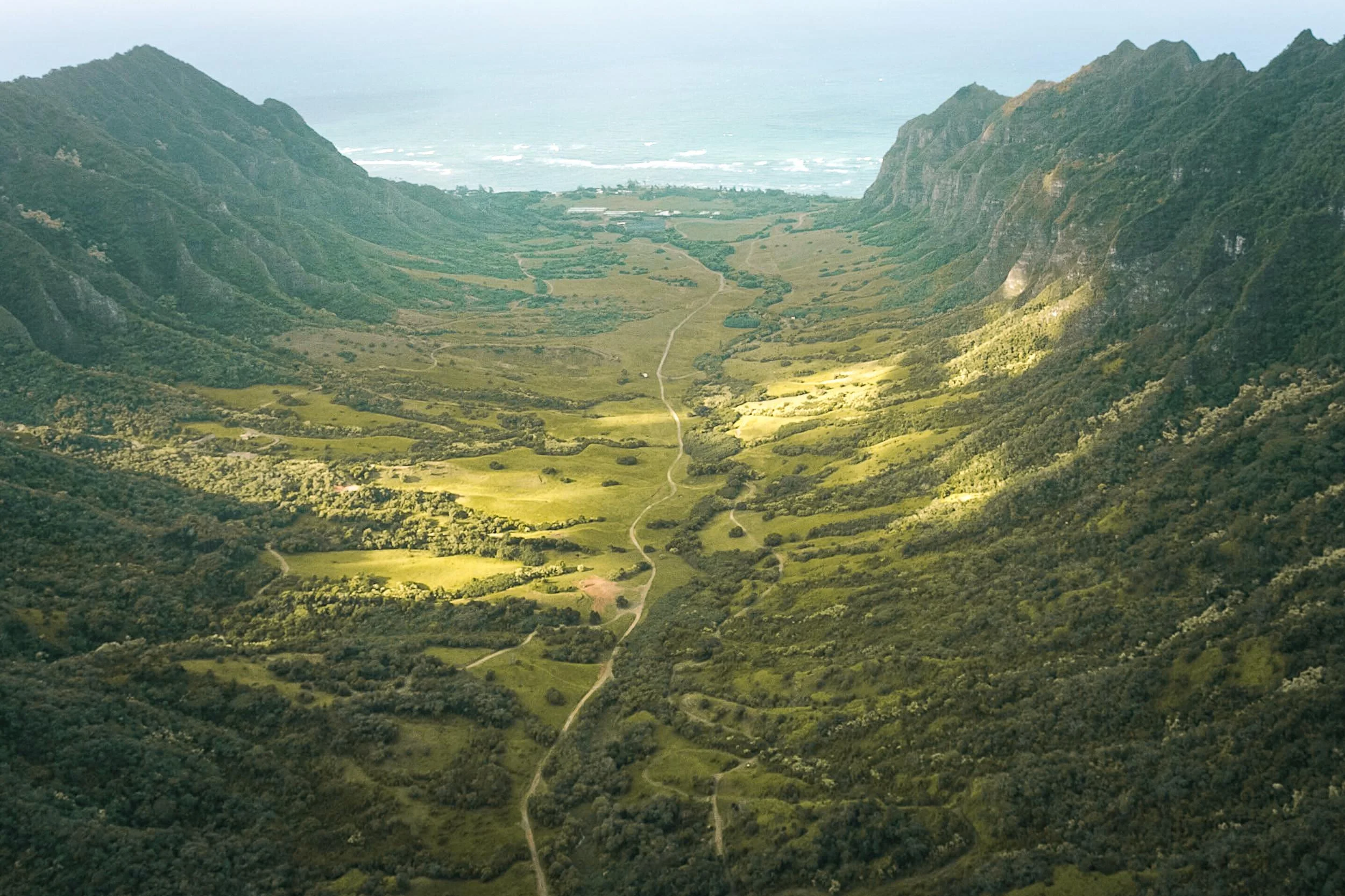 Jurassic Park Hawaii - A Guide to Visiting Kualoa Ranch — ckanani