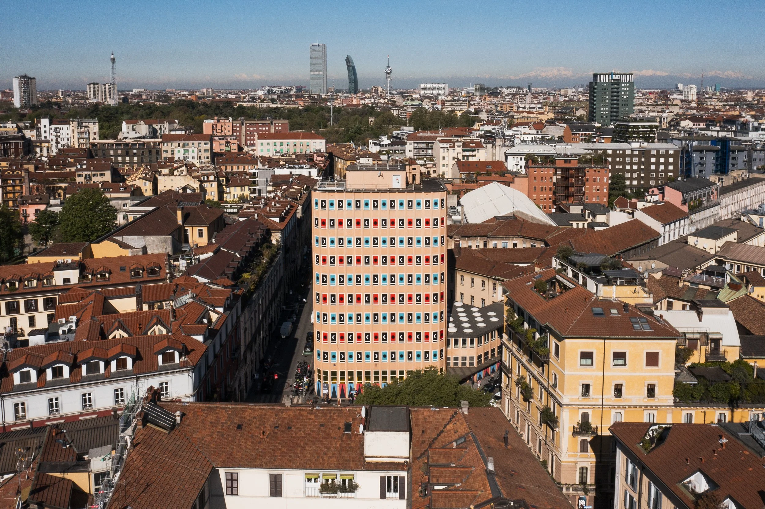 Dry Days, Tropical Nights, Milan — Agostino iacurci