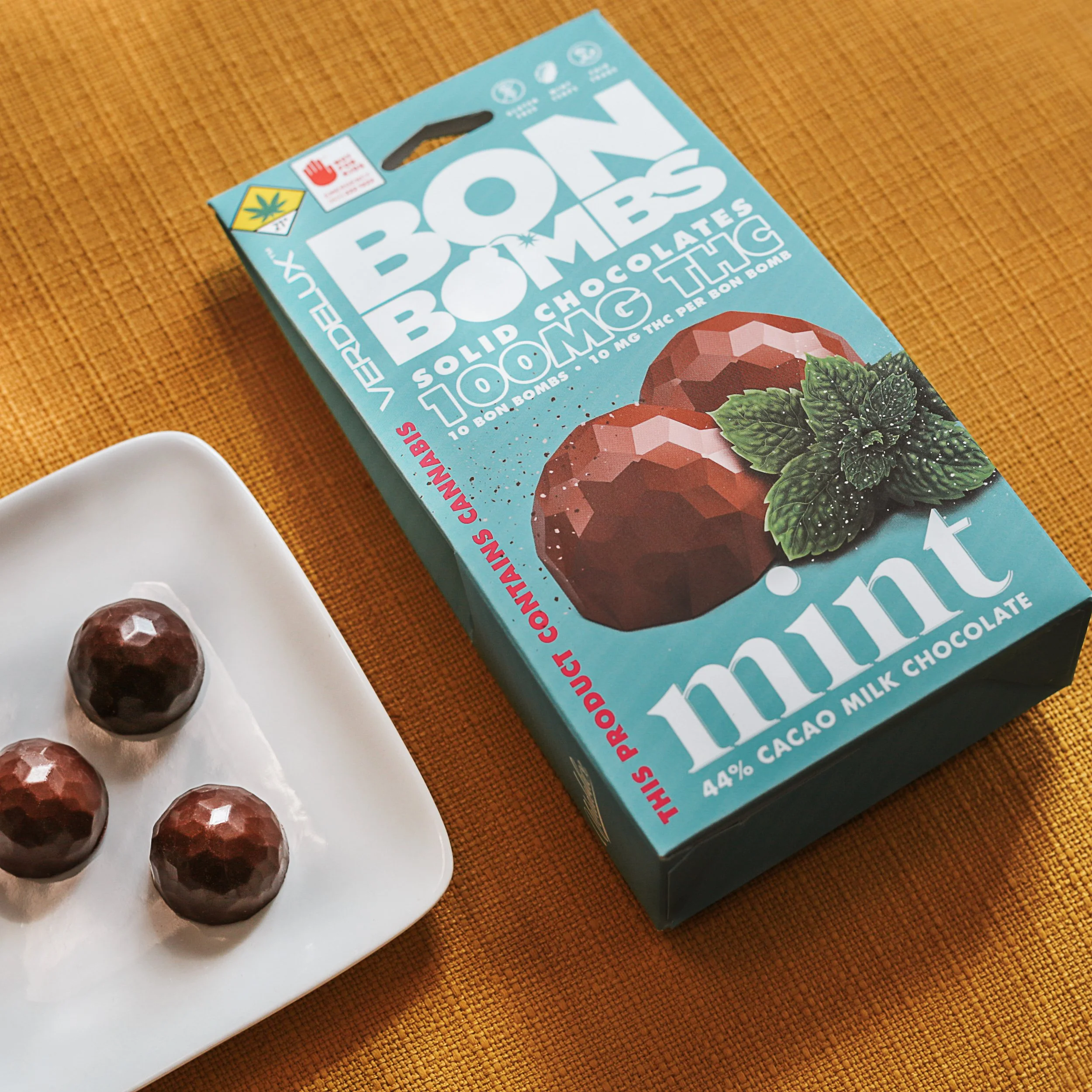 BON BOMBS Mint Chocolate Edibles