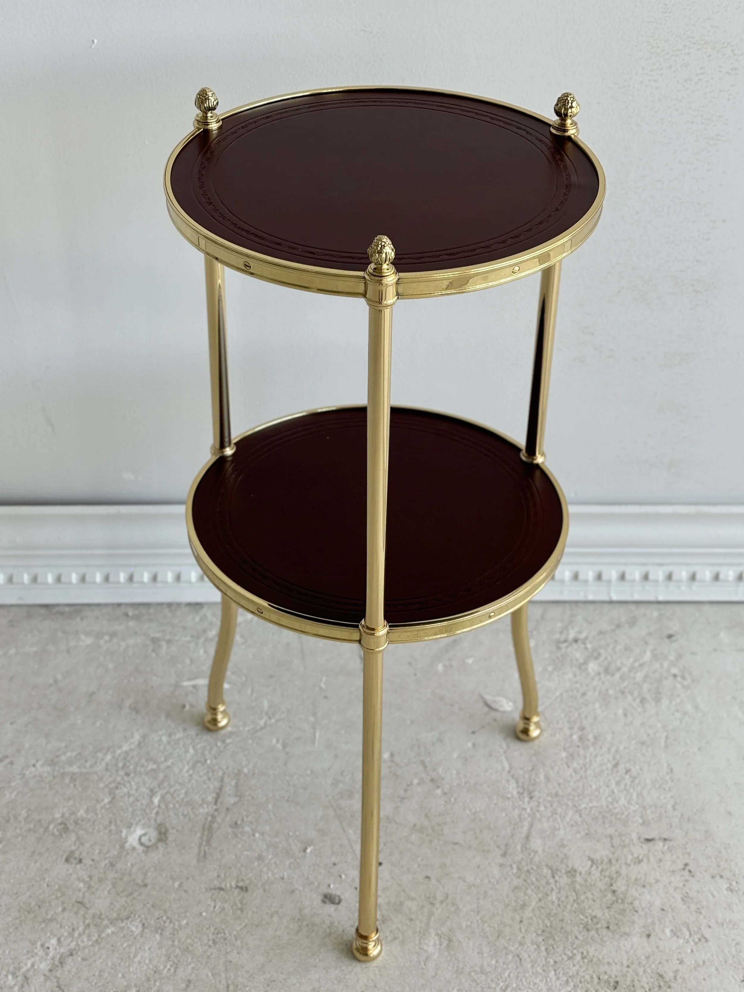 De Wolfe Muffin Table - Brass — FREDERICK P. VICTORIA & SON, Inc.