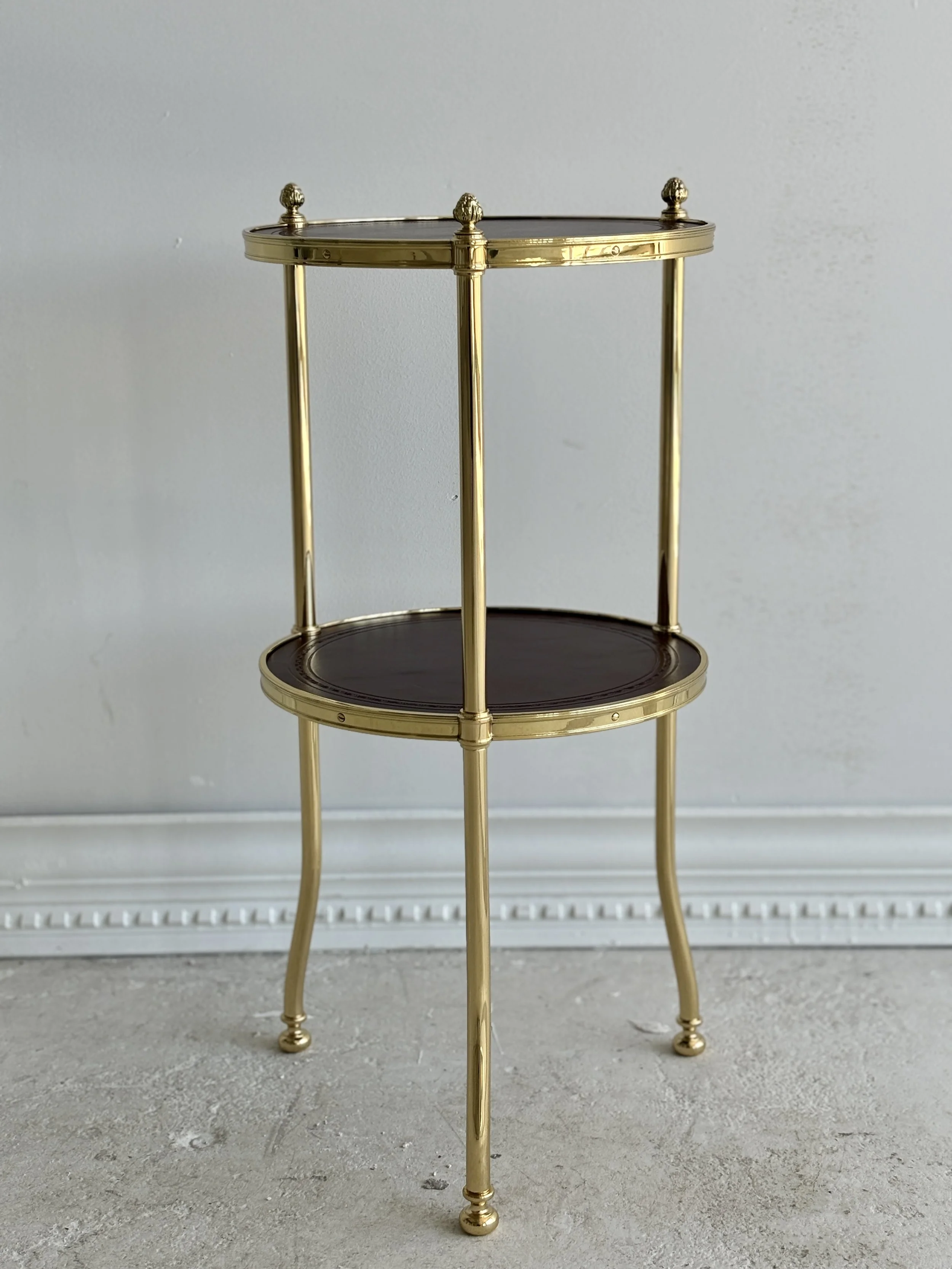 De Wolfe Muffin Table - Brass — FREDERICK P. VICTORIA & SON, Inc.