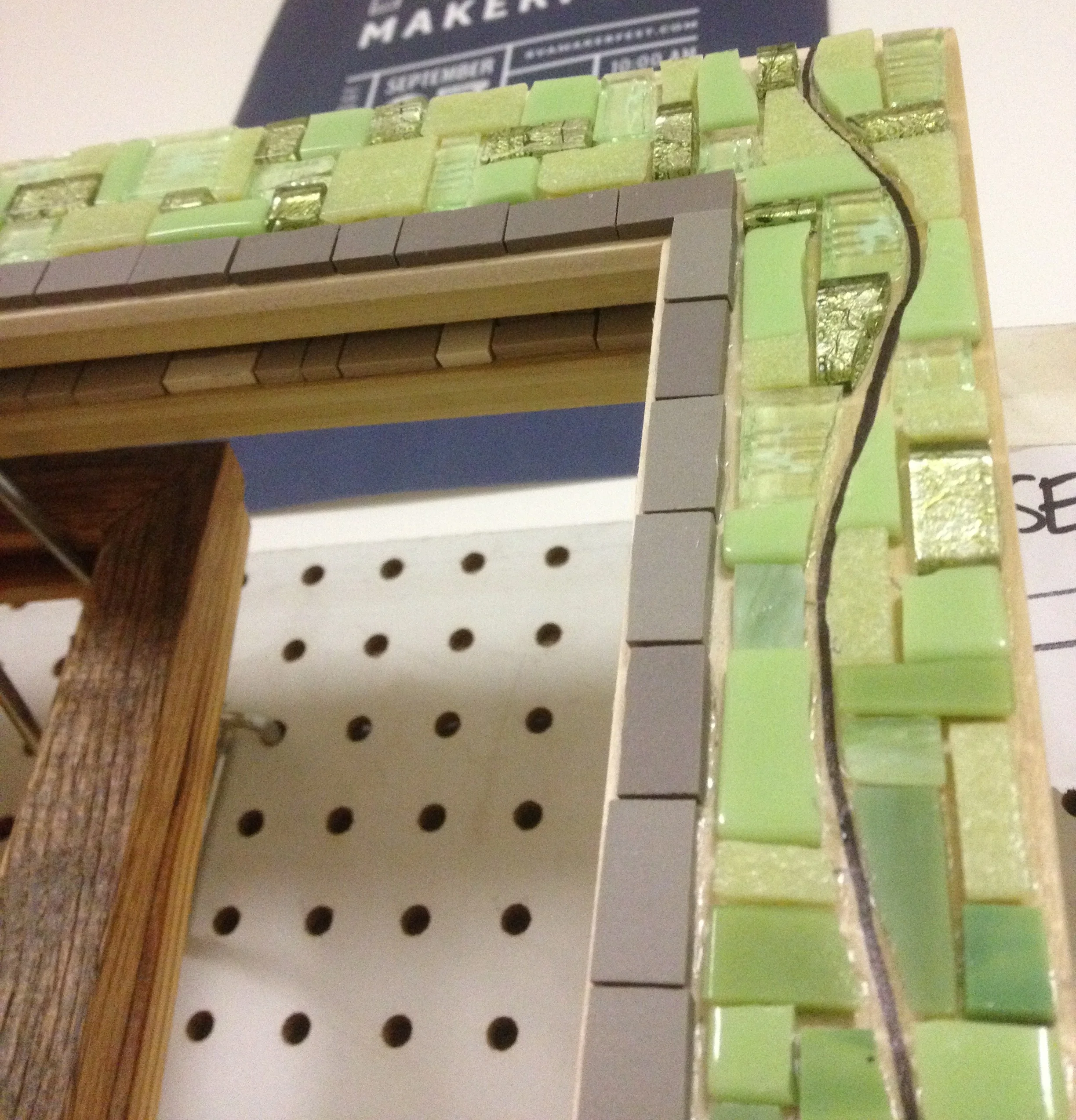 Making Mosaic Mirrors — Phoenix Handcraft