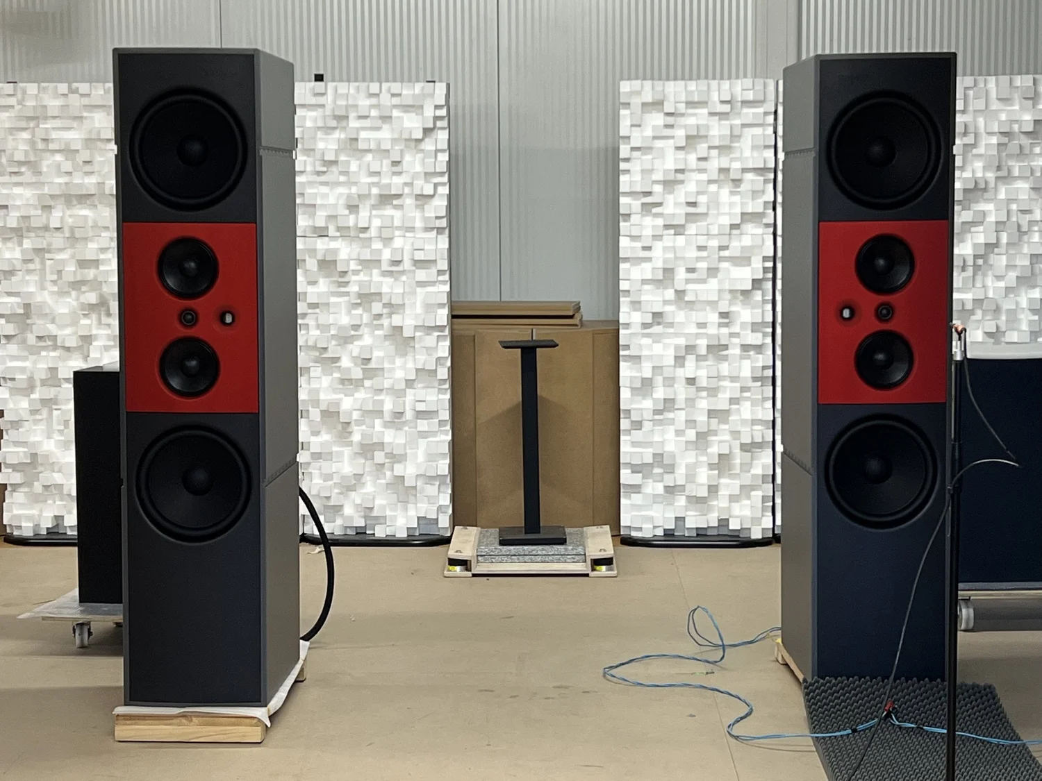 reference ultime three — Stenheim