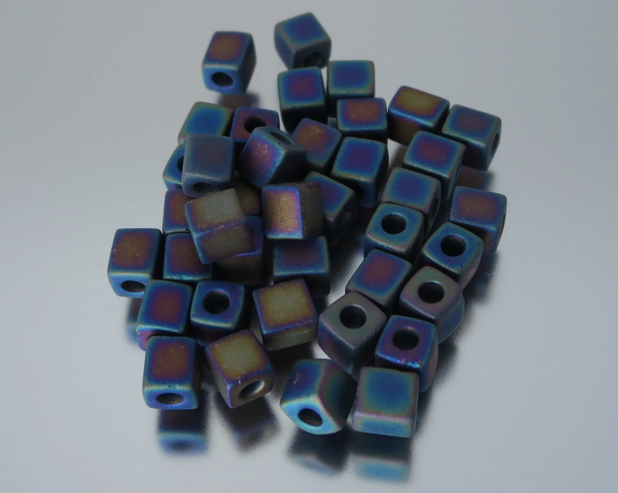 4mm Cube — The Buffalo Bead Gallery
