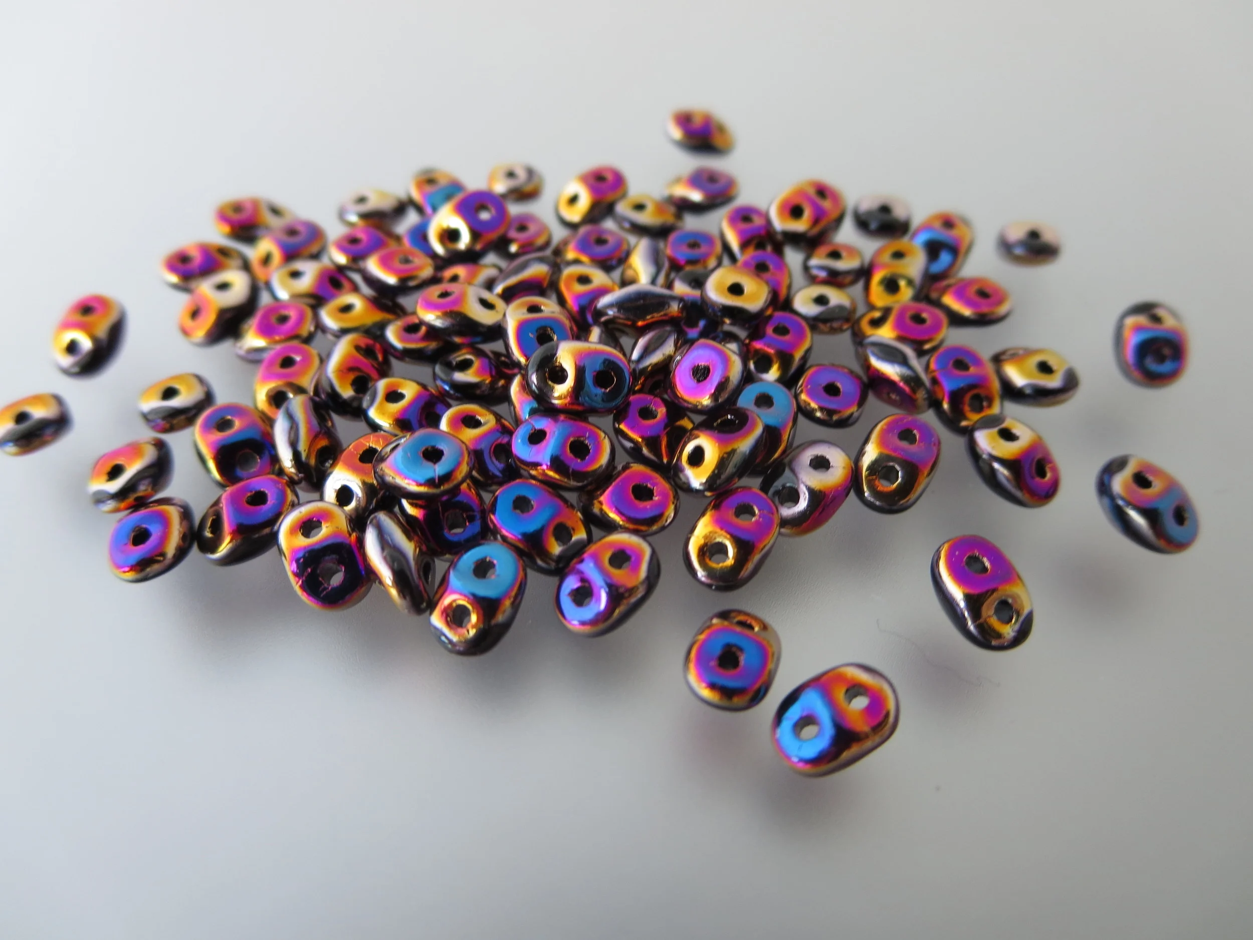 Superduo — The Buffalo Bead Gallery