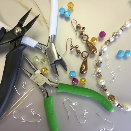 Classes and Workshops — The Buffalo Bead Gallery