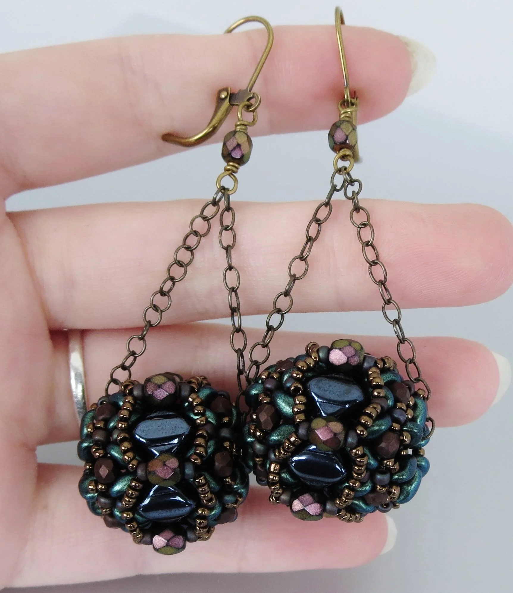 Symmetry Pattern — The Buffalo Bead Gallery