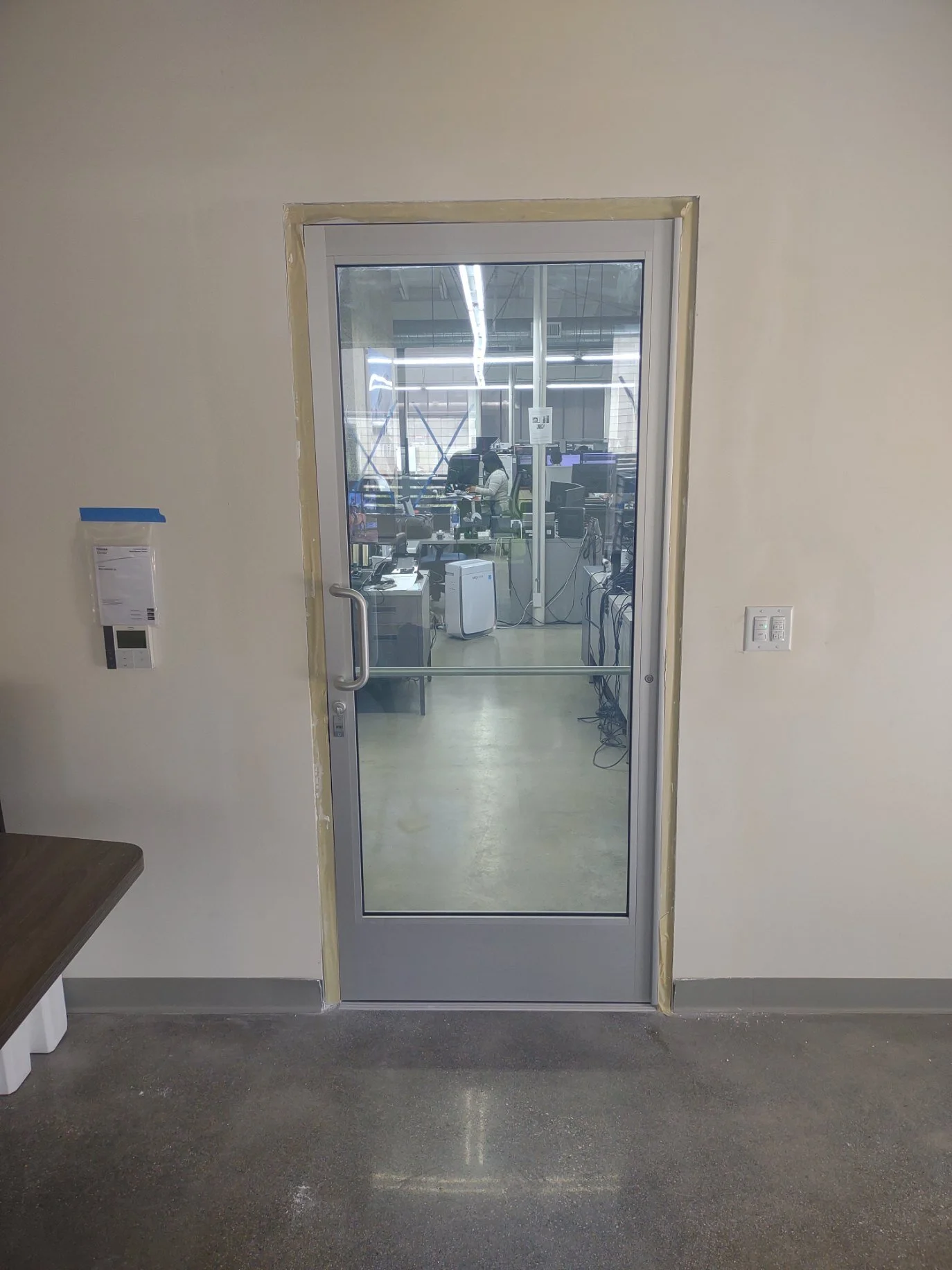 American Switch Glass|Privacy Glass|Safety Glass|Bullet Proof Glass