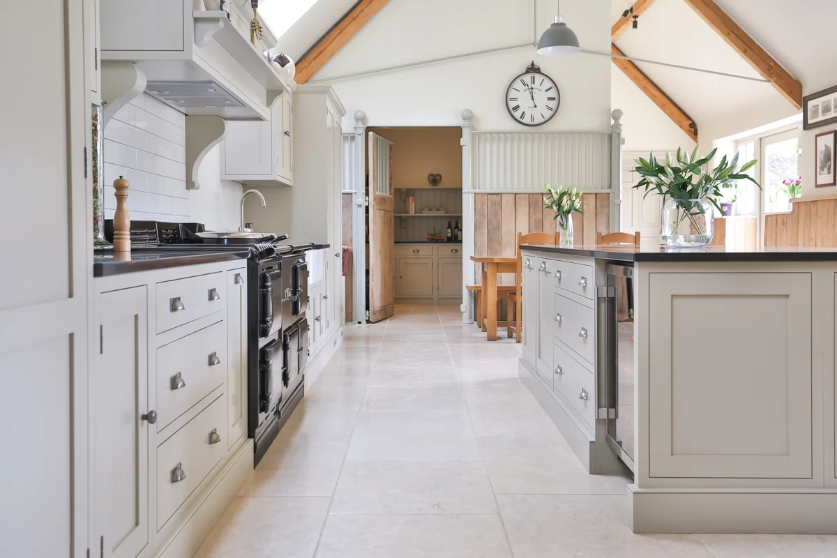 Converted stables becomes a stunning kitchen - Claire Williams Photography